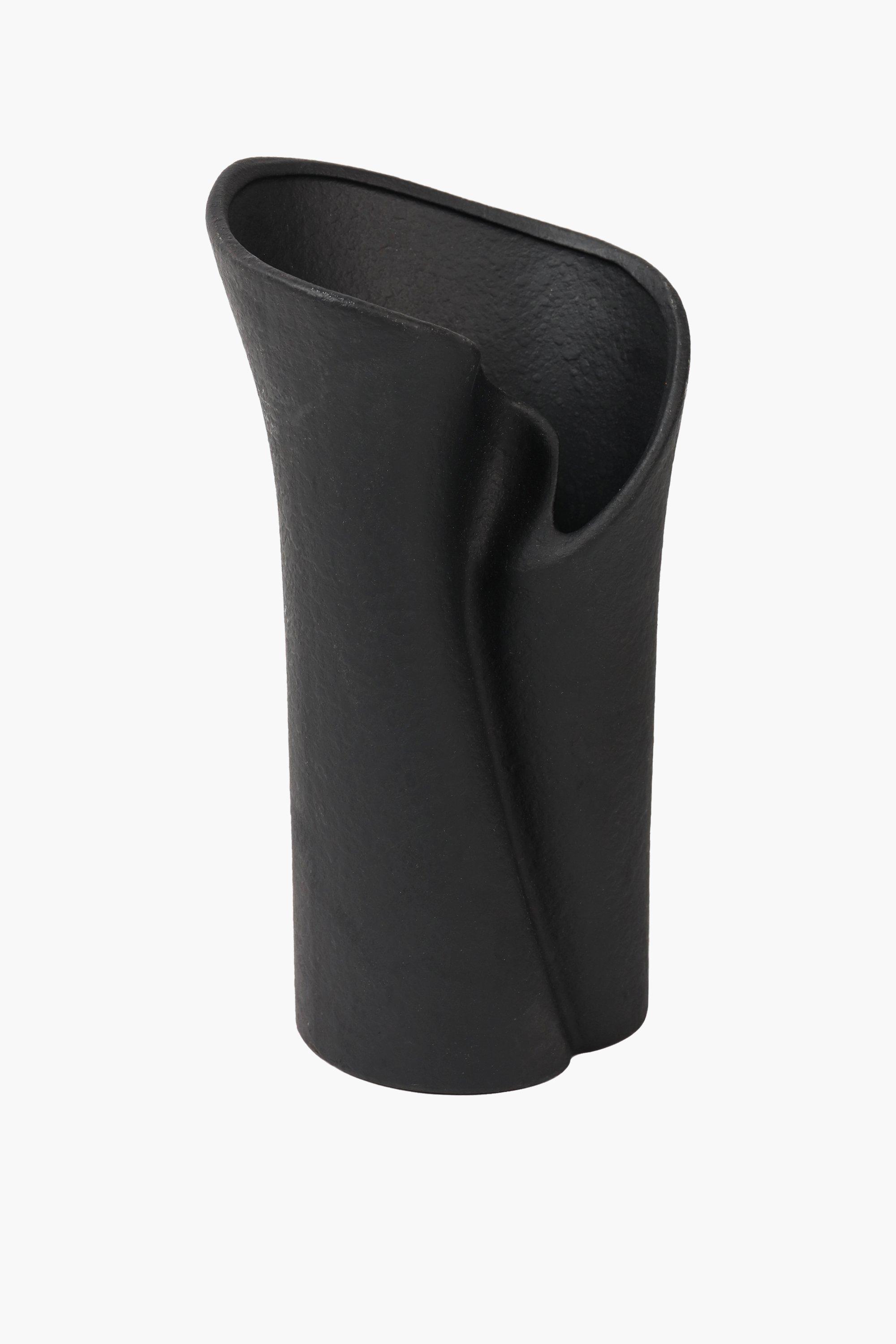 Lilly Ceramic Vase, 18.5x31cm