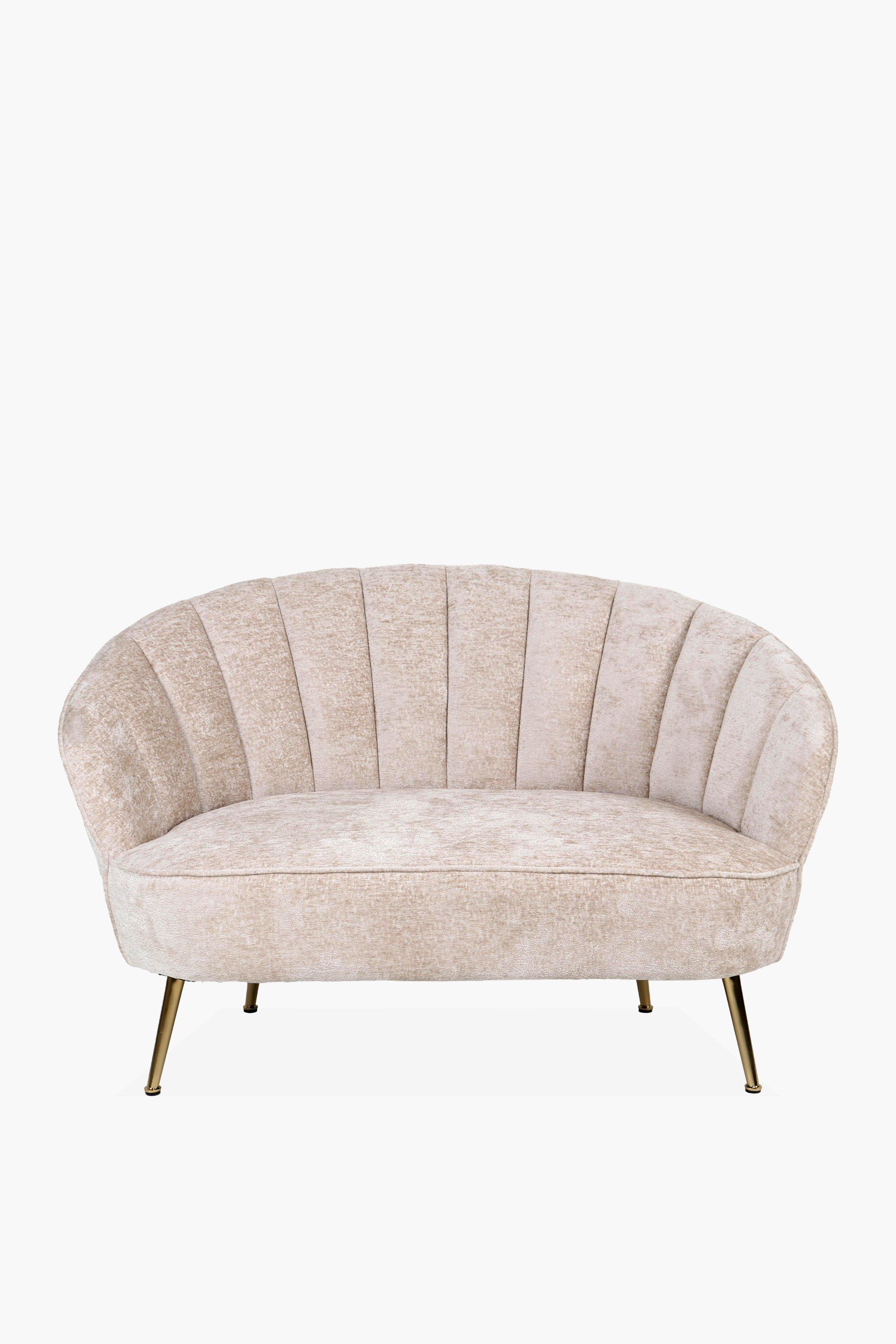 Scallop Love Seat