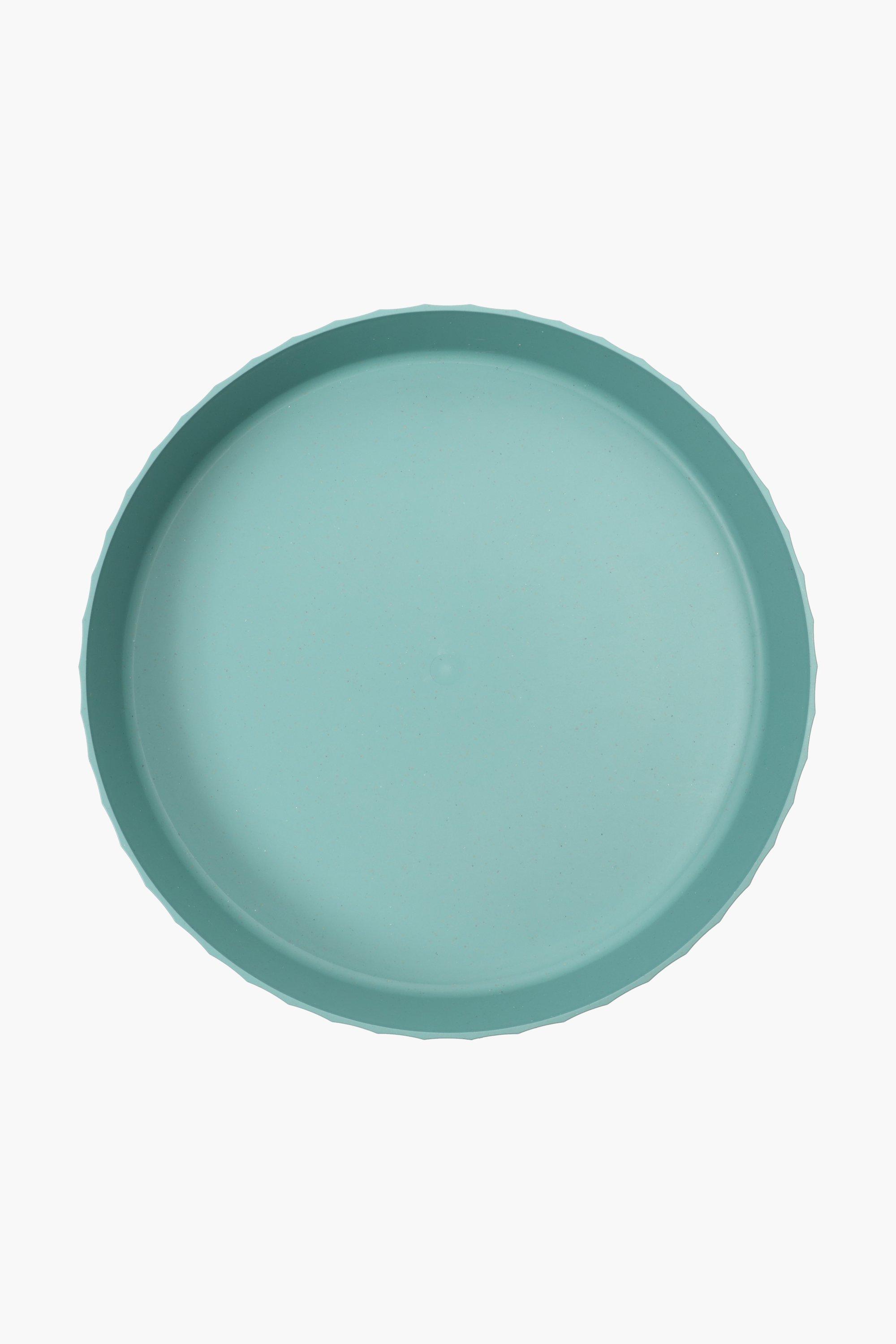 Shell Ribbed Plastic Dinner Plate