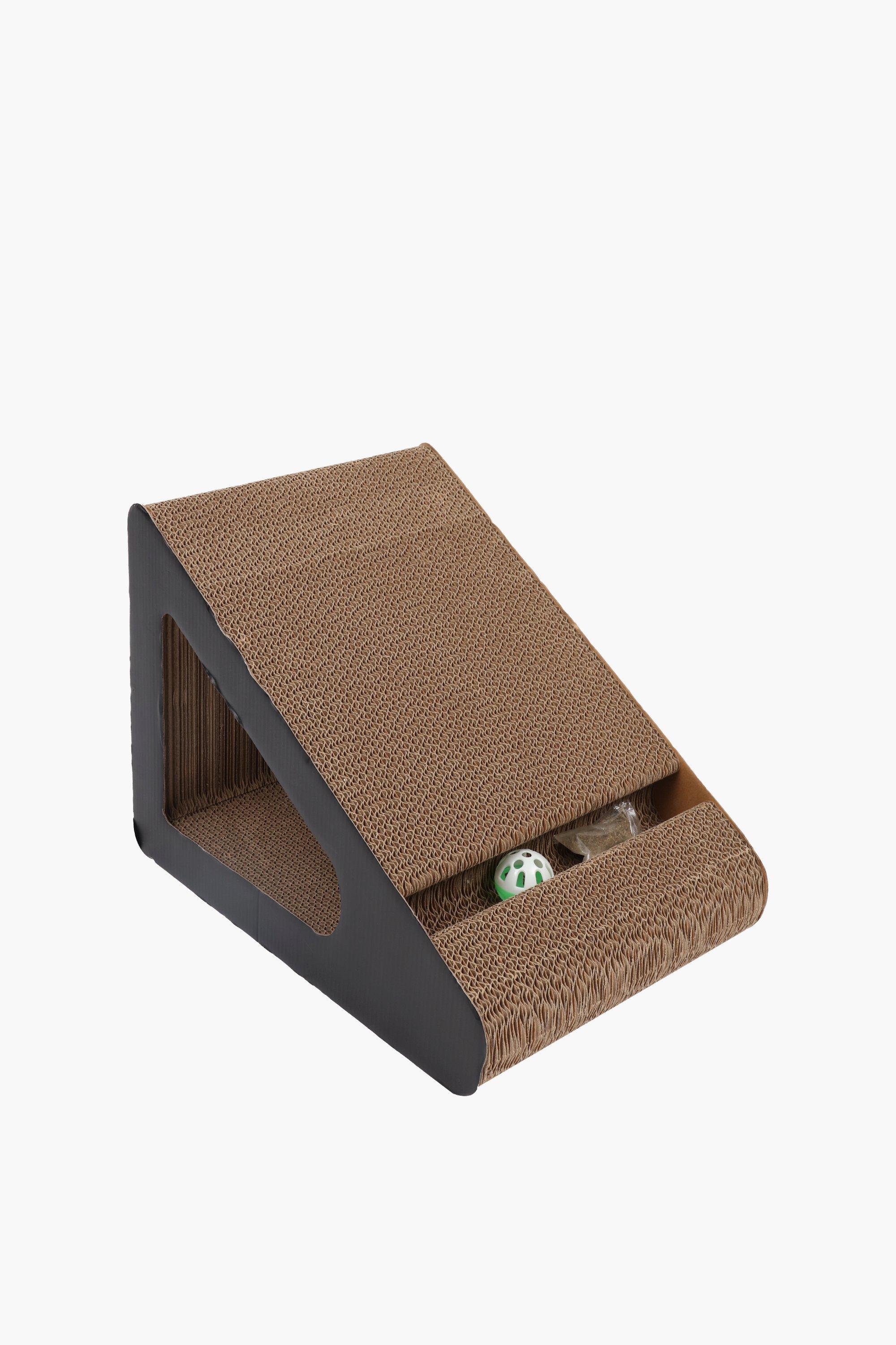 Triangle Cat Scratcher