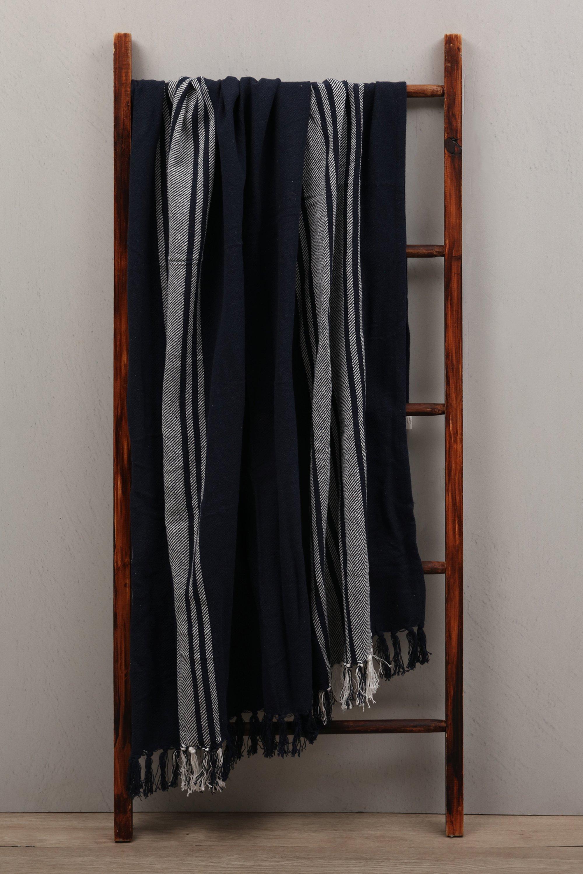 Woven Stripe Throw, 140x180cm