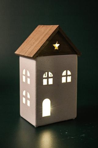 Led Wooden Tall House, 14x23cm