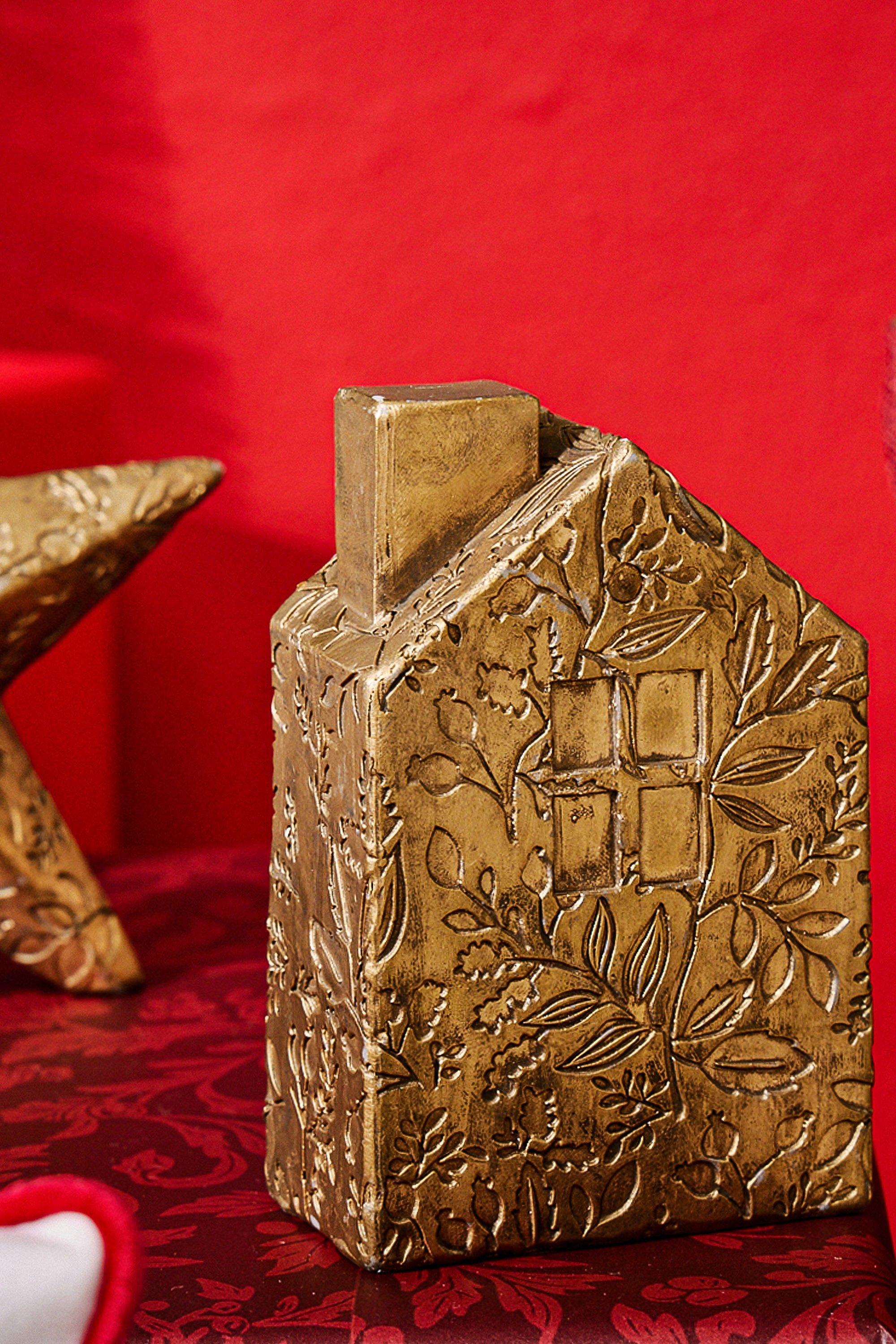 Vintage Embossed House Statue, 8x14cm