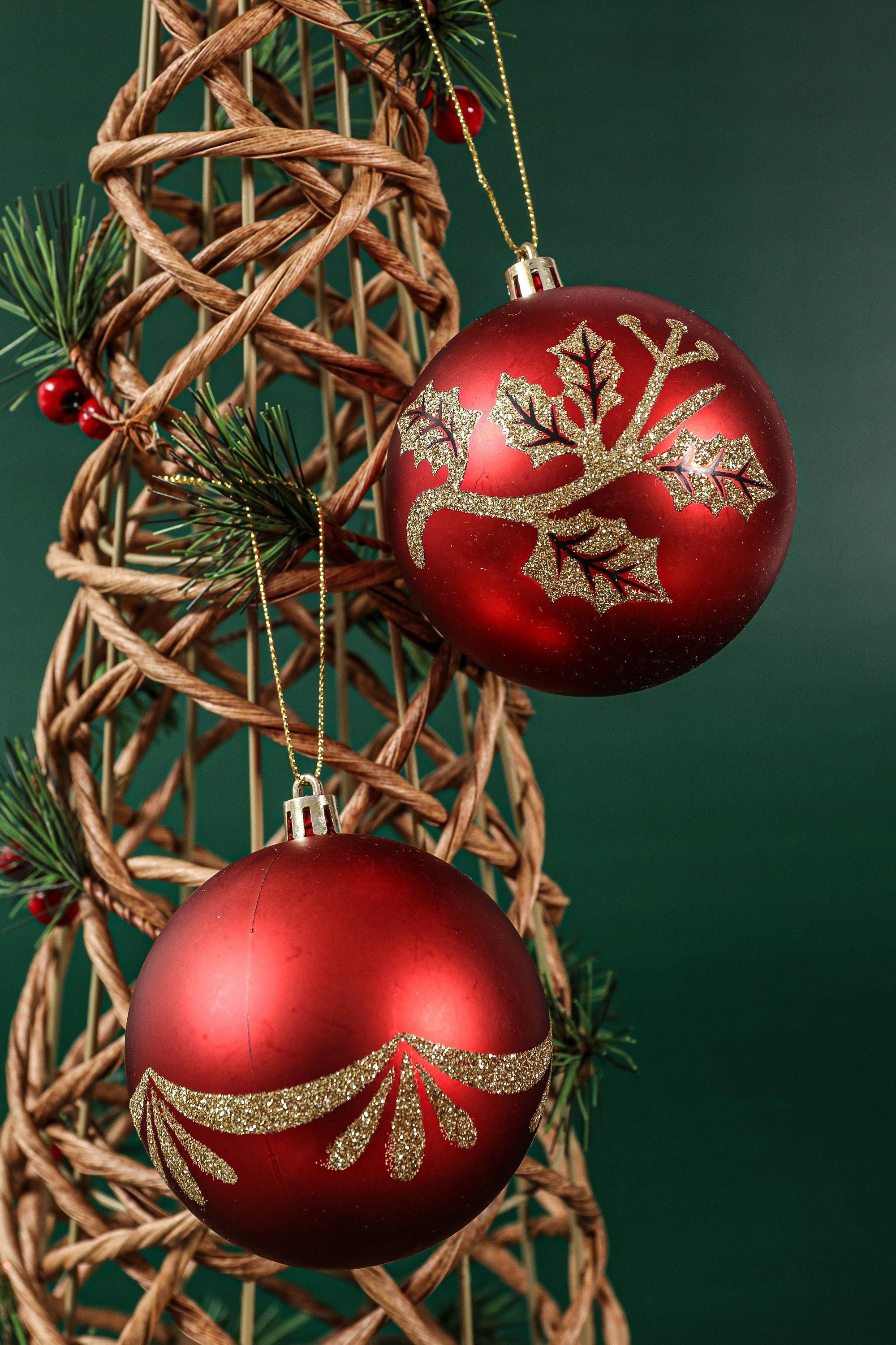 6 Pack Hanging Metallic Detail Baubles