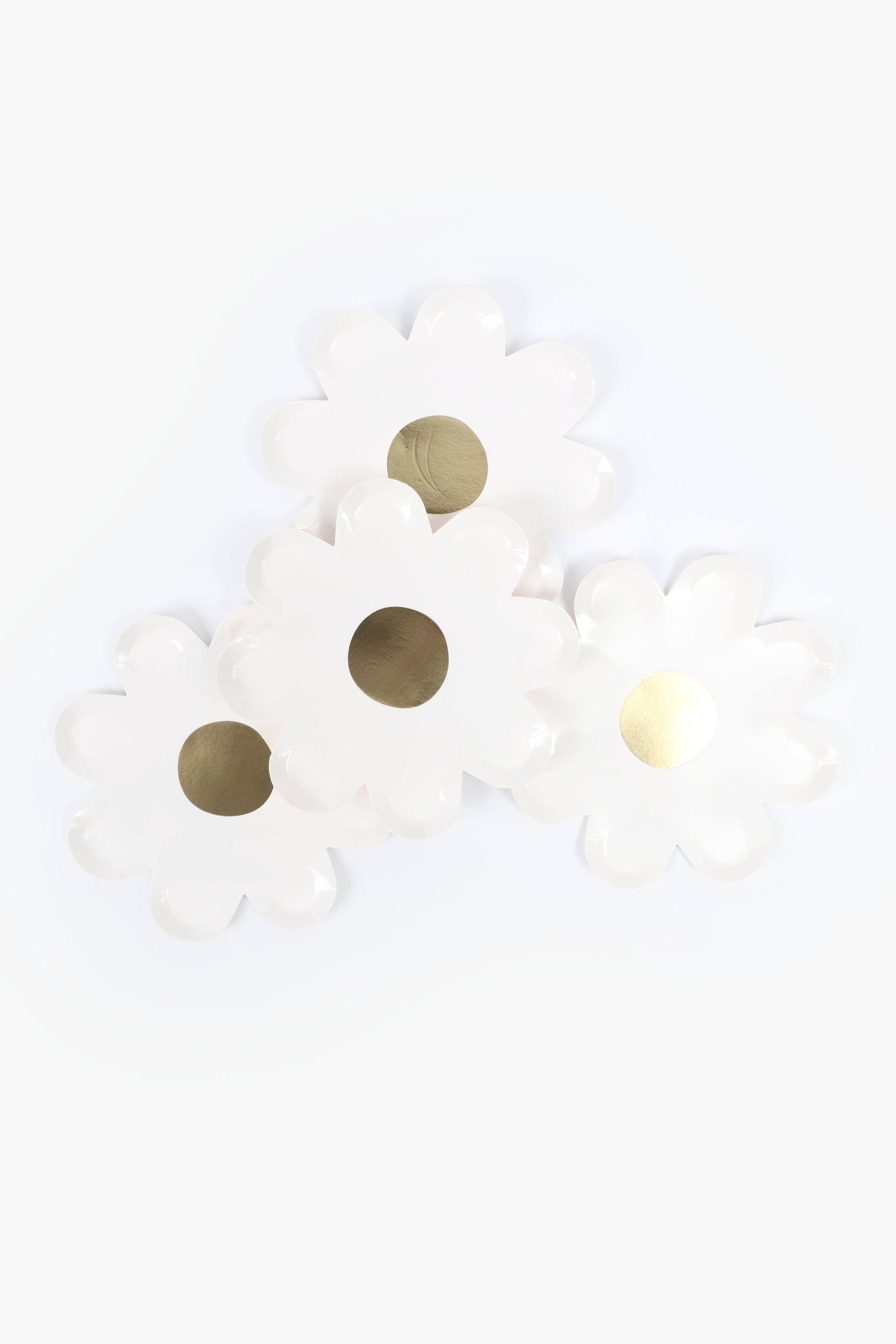 Cardboard Baby Daisy Plates