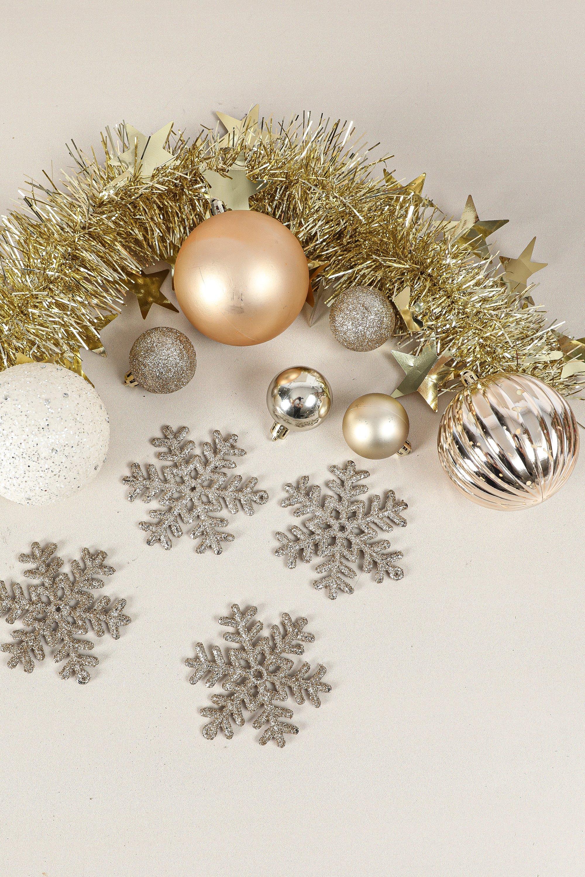 40 Pack Hanging Snowflake Bauble