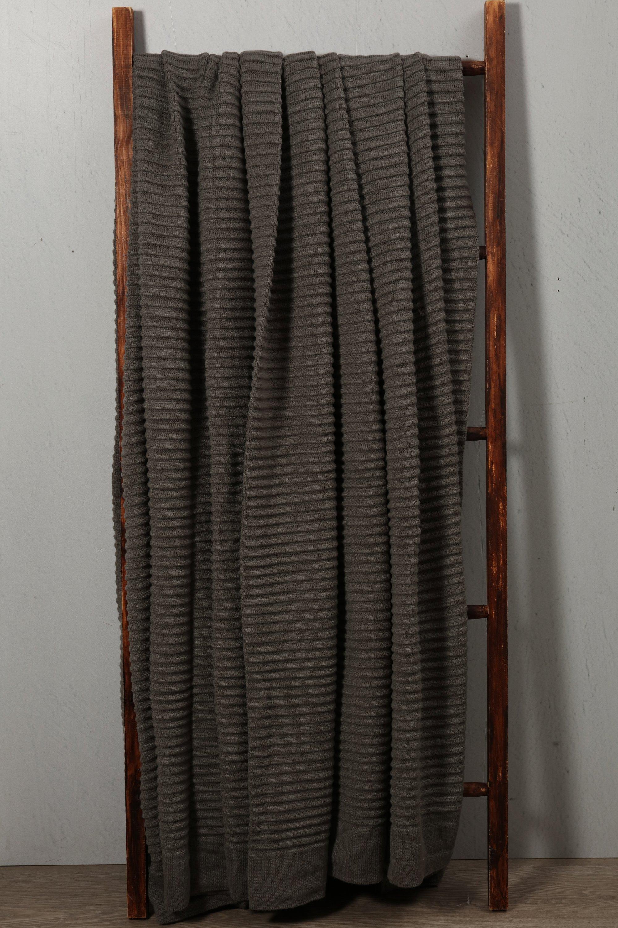 Wide Width Stripe Throw, 250x270cm