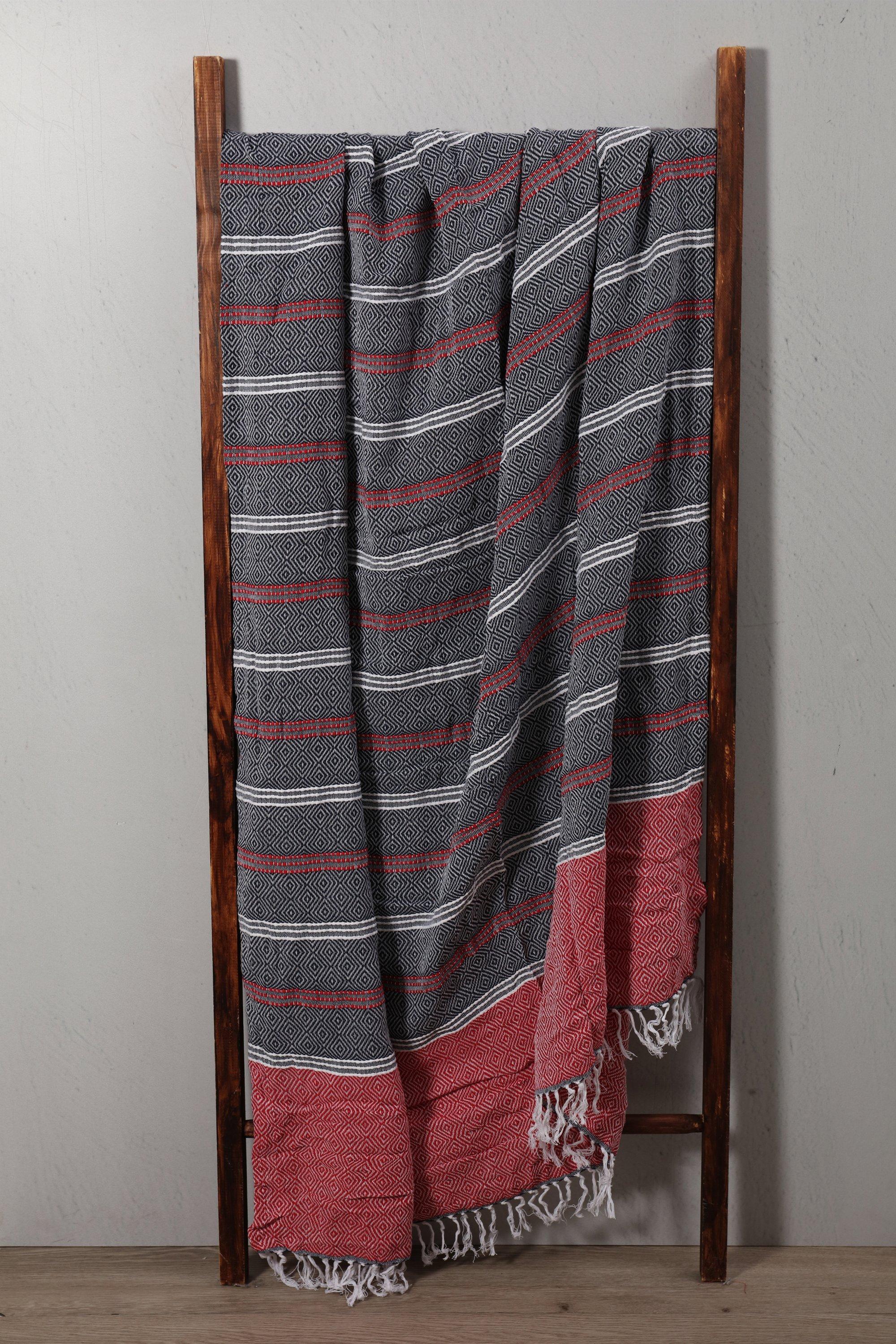 Textured Geometric Throw, 140x180cm