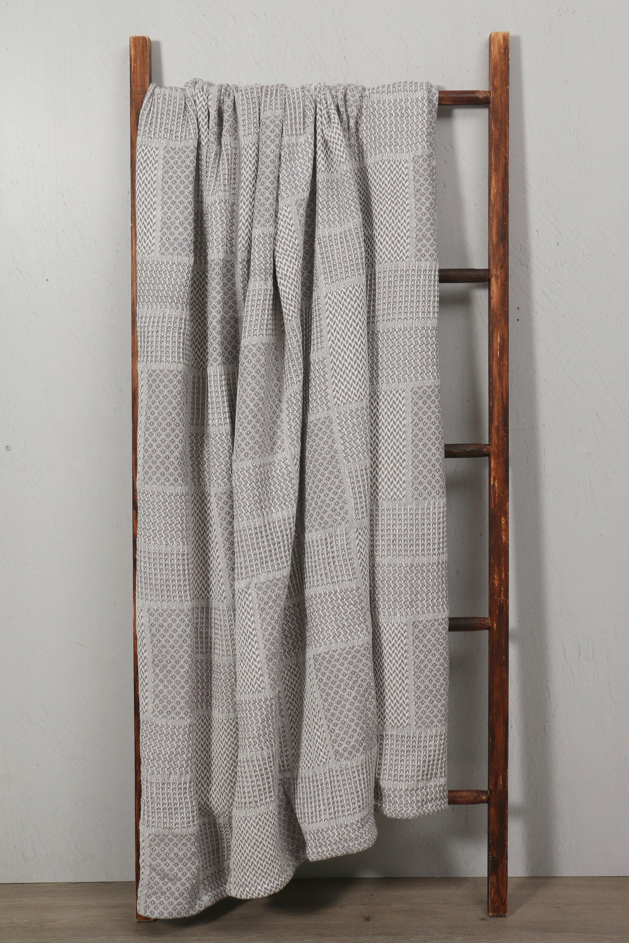 Cotton Hatching Patchwork Throw 180x220cm