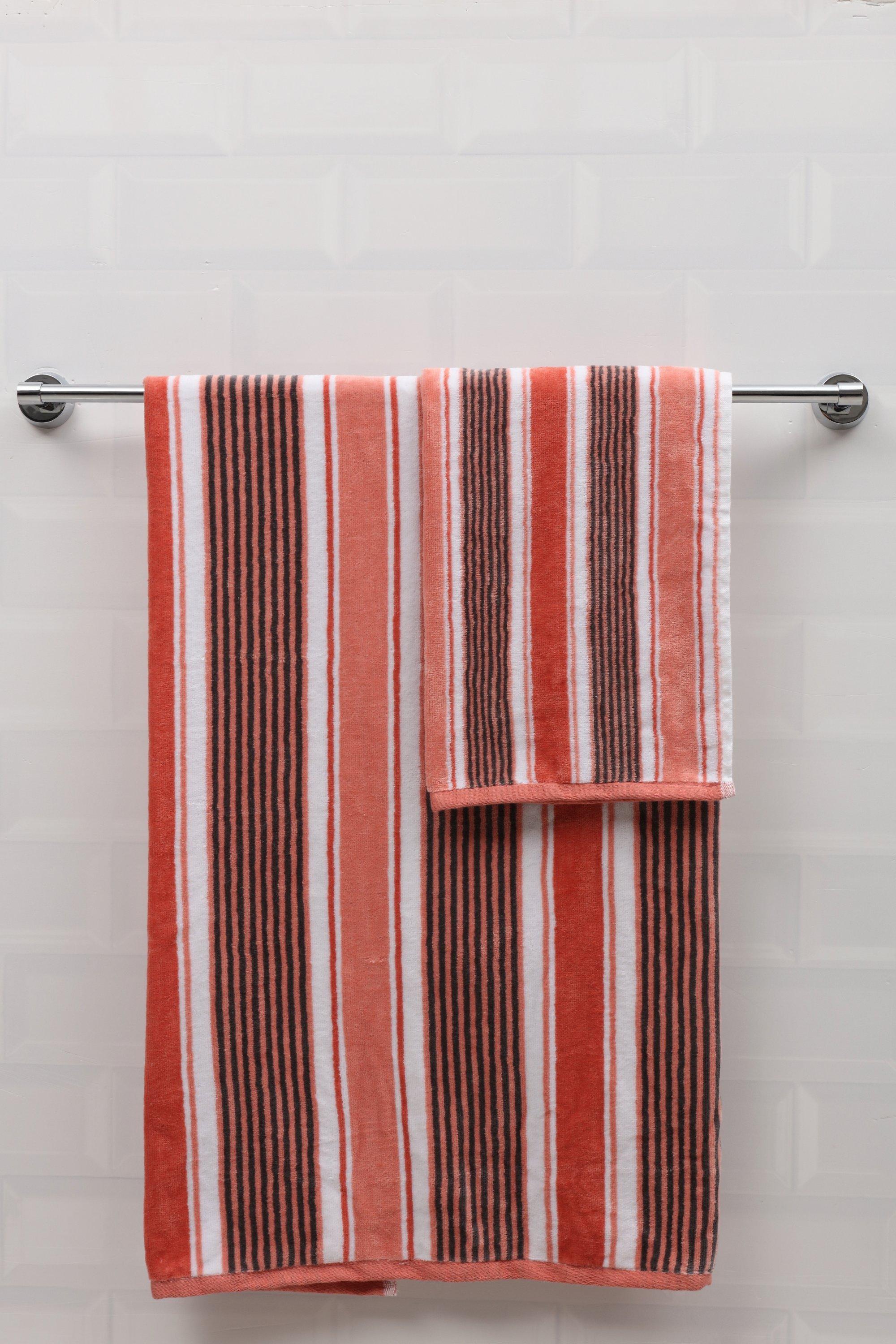 Kingsley Stripe Border Towel