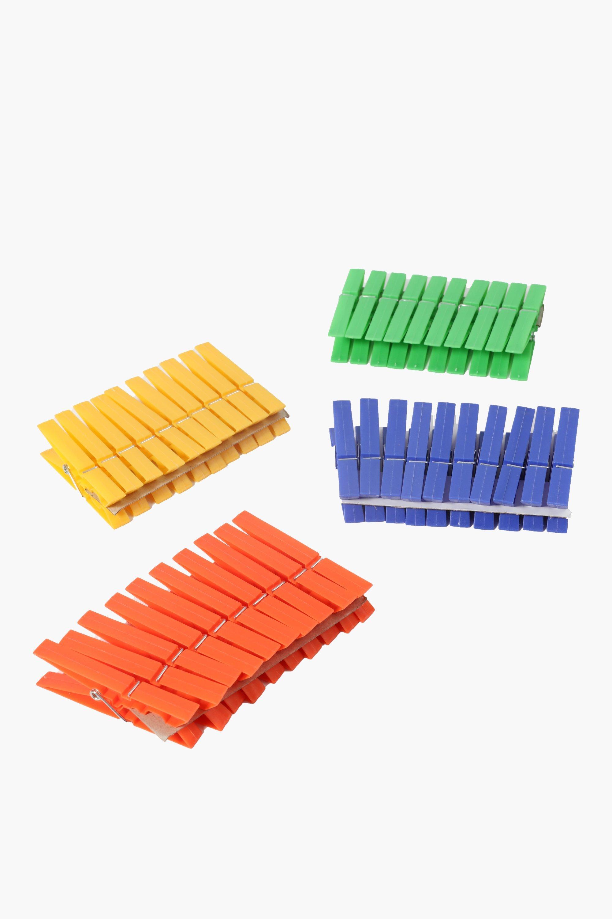 40 Piece Plastic Pegs
