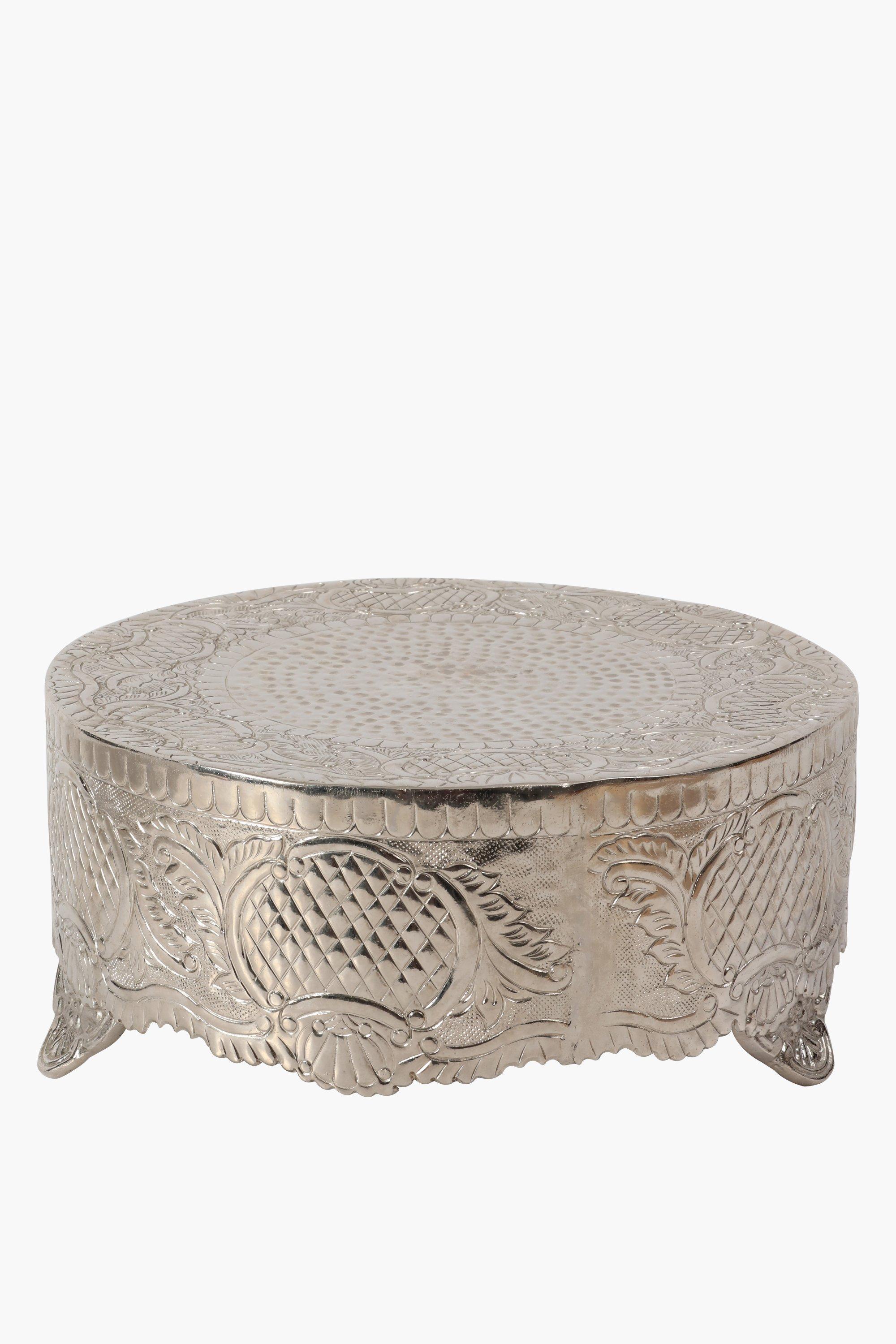 Scalloped Embossed Metal Cake Stand