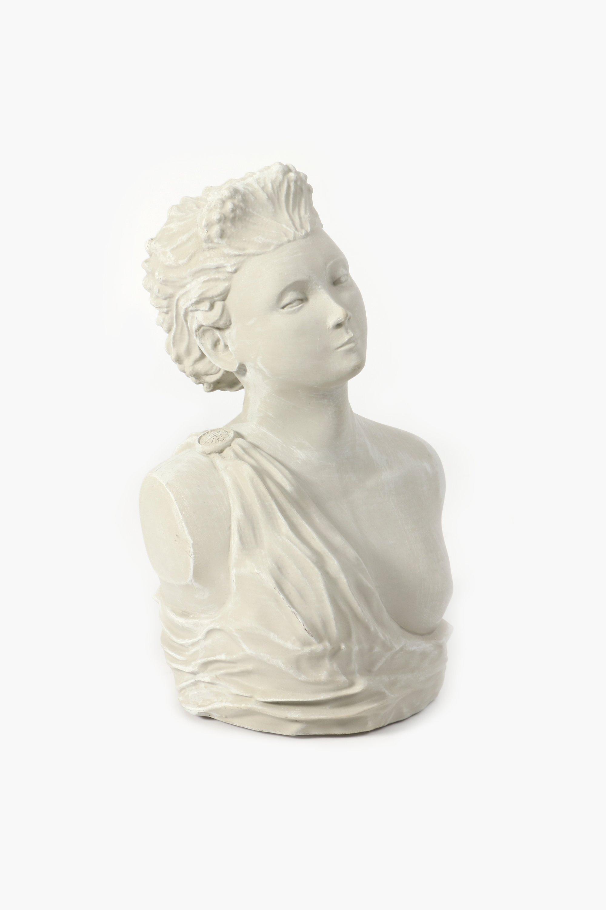 Lady Of Chelsea Statue