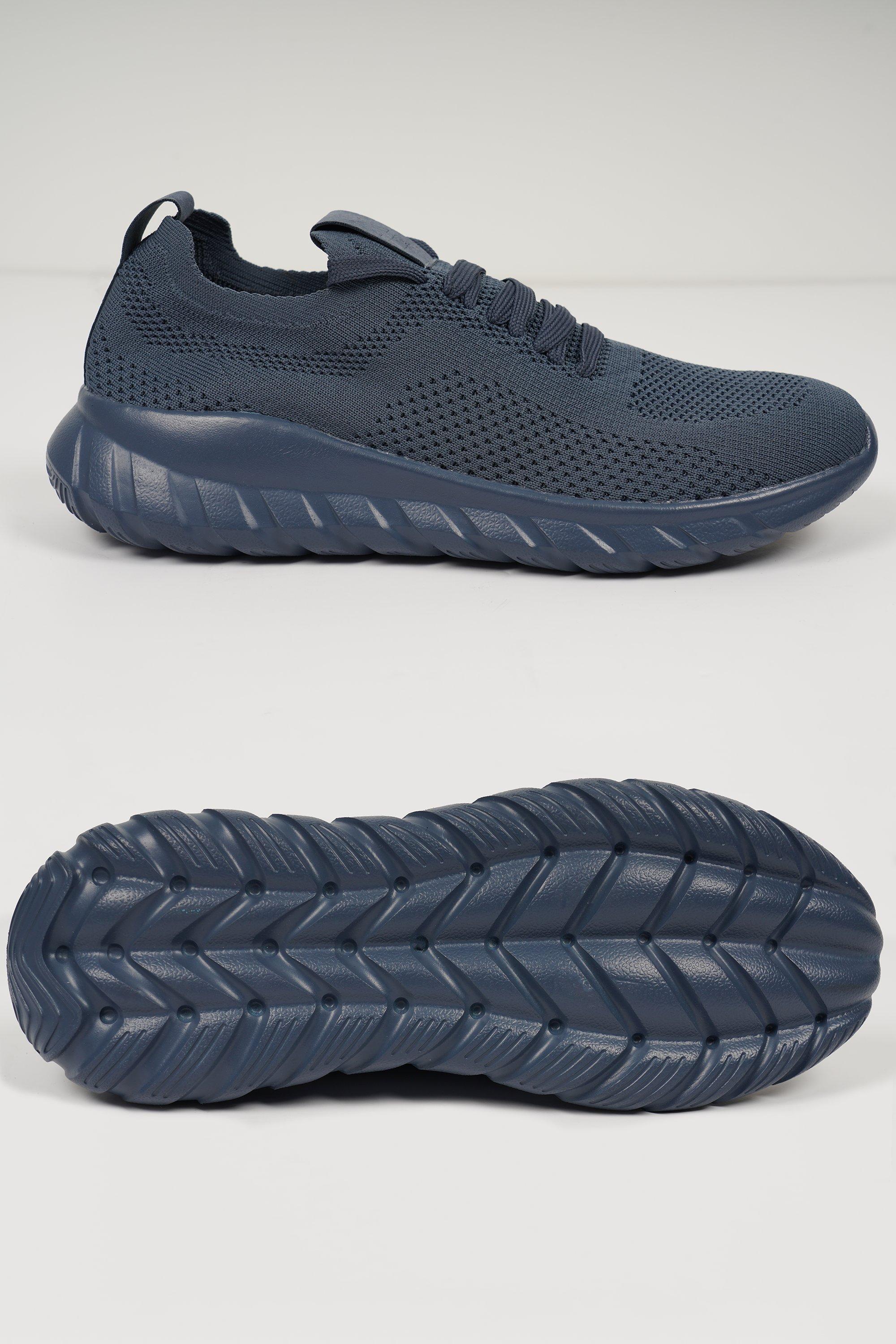 Nova Gym + Studio Trainer