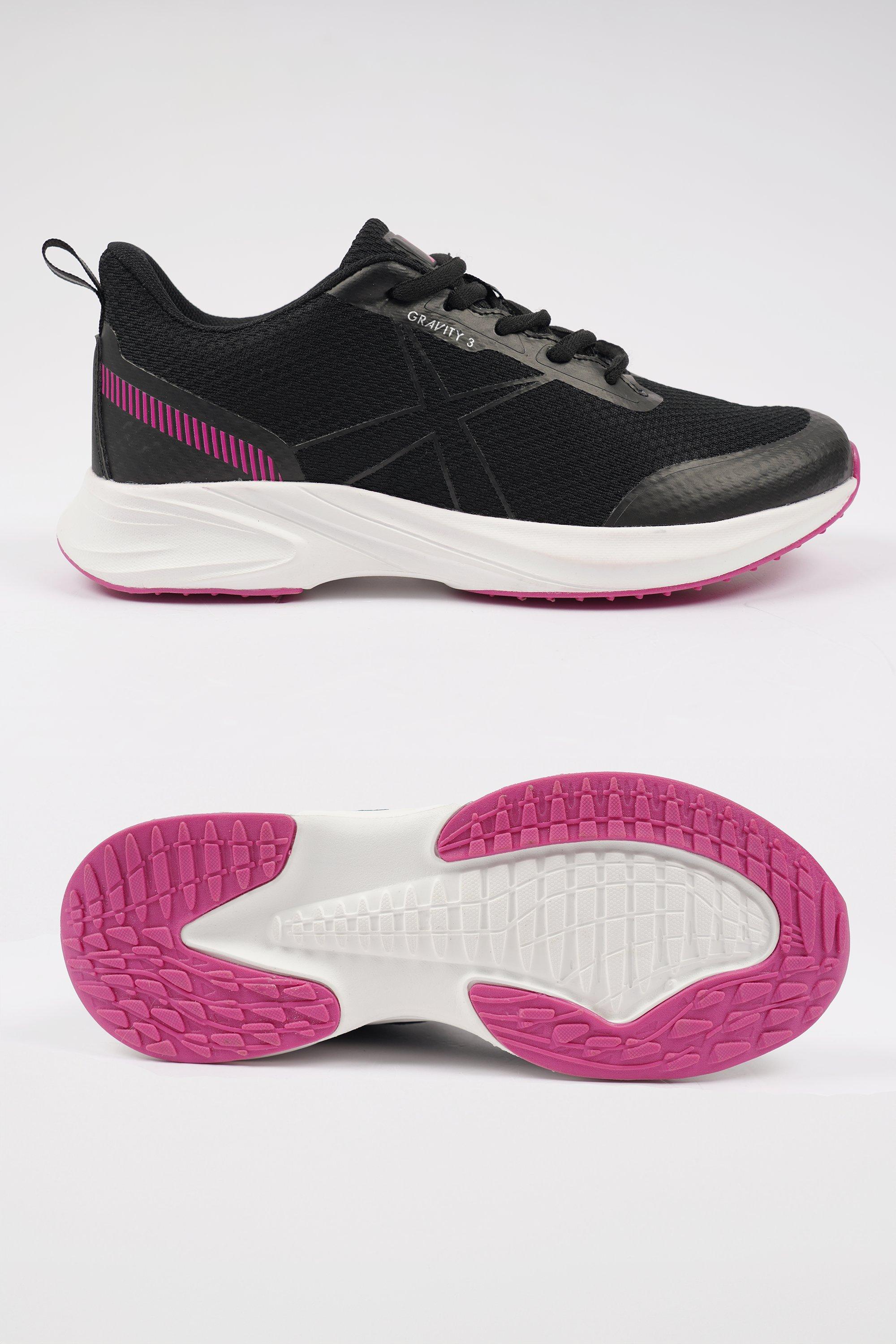 Gravity Pace Running Shoe