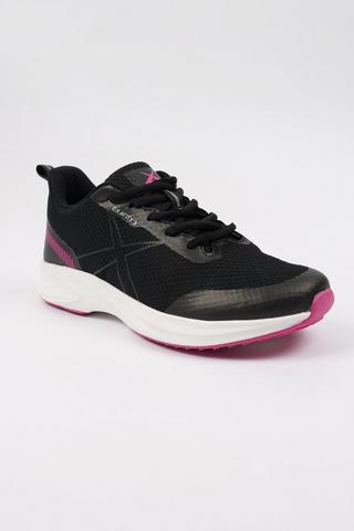 Gravity Pace Running Shoe