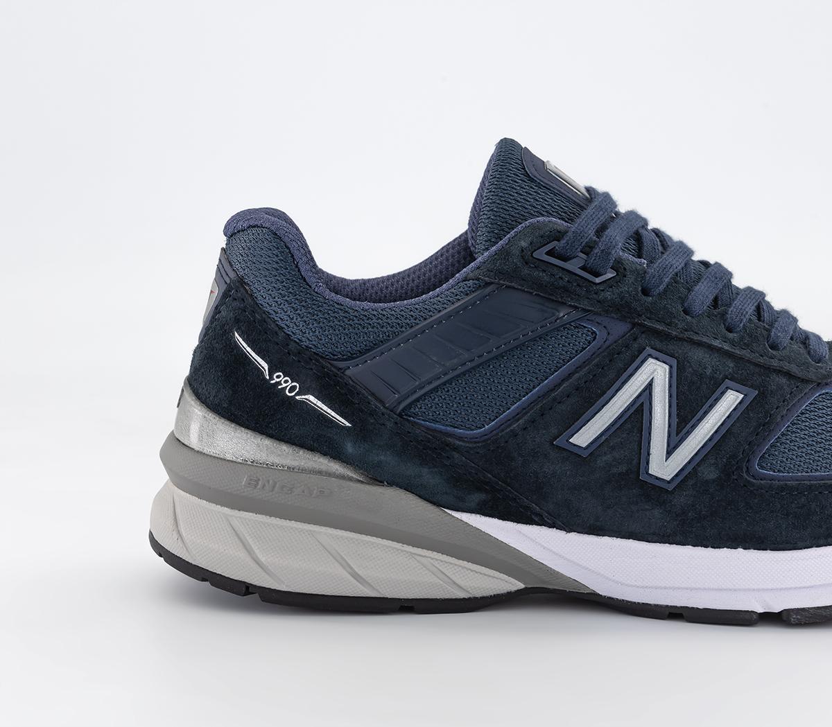 New Balance M990 Trainers Navy Silver - Men's Premium Sneakers