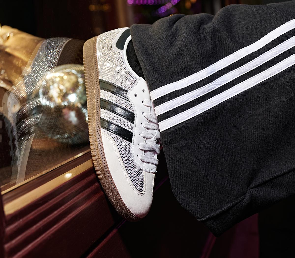 adidas Samba OG Trainers Crystal White Black Silver Metallic - Women's ...