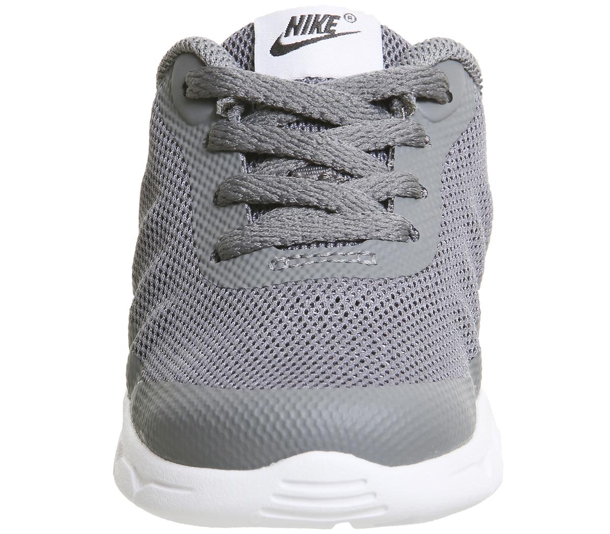 Nike Invigor Td Cool Grey Wolf Grey White - Unisex