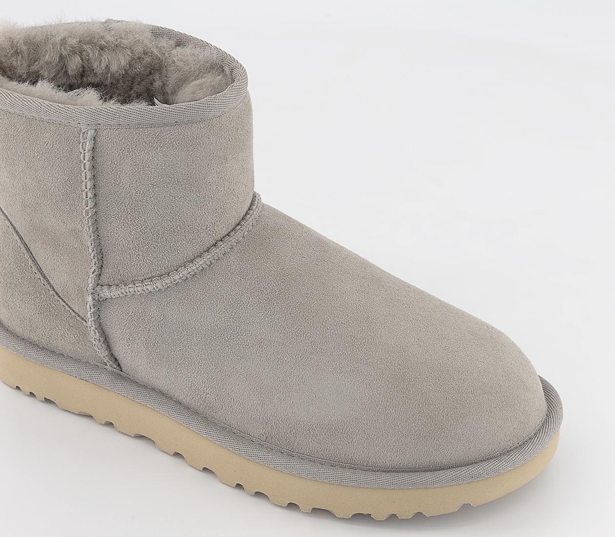 UGG Classic Ultra Mini Boots Goat - Women's Ankle Boots