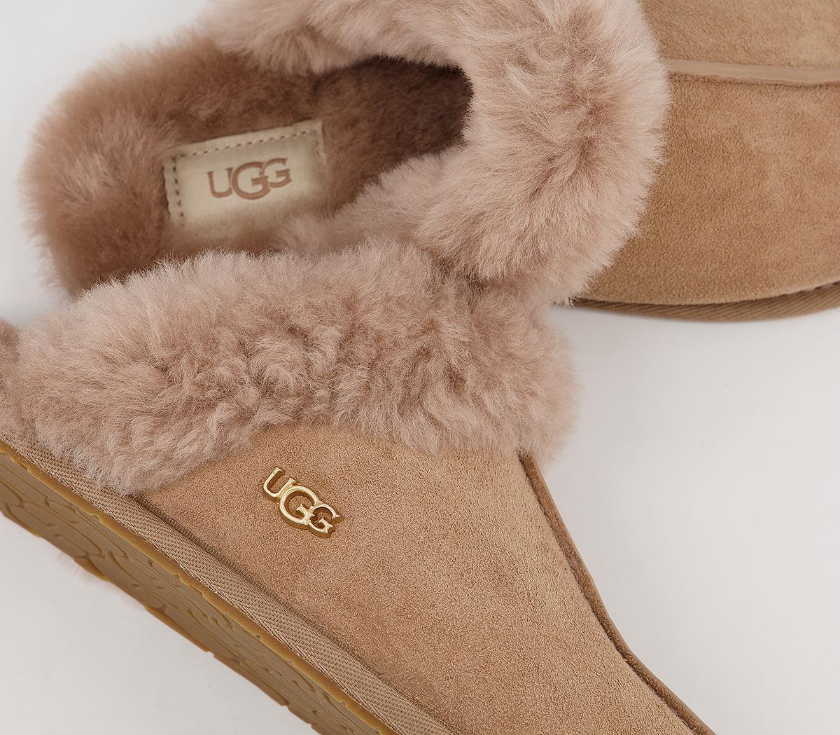 UGG Scuffette Ii Metal Logo Slippers Fawn - Flat Shoes for Women