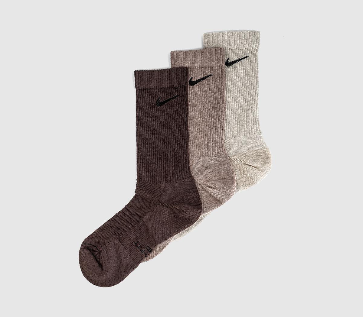 Click here for Nike Crew Socks 3 Pairs Choc Neautral Milk In Brow... prices