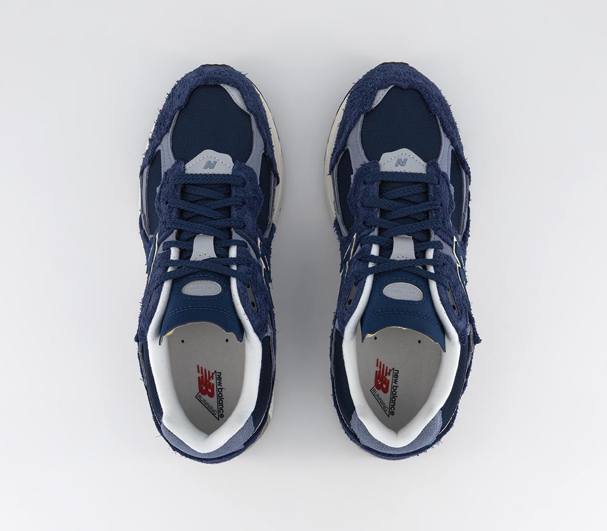 New Balance 2002R Trainers Nb Navy - Unisex Sports