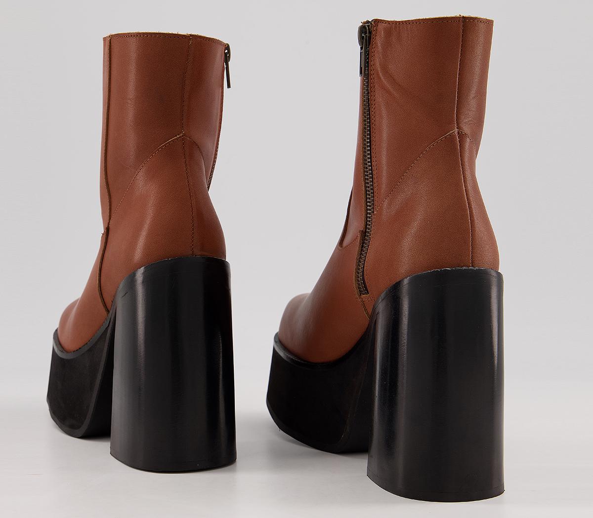 Kaltur Platform Boots Tan - Women's Ankle Boots