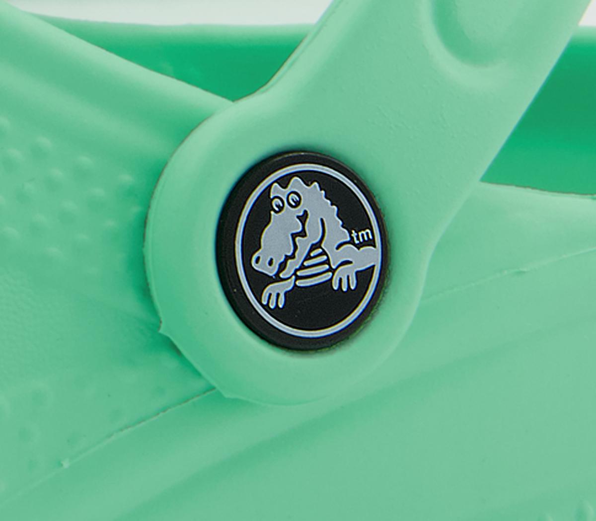 Crocs Classic Clogs Pistachio - Flat Shoes for Women