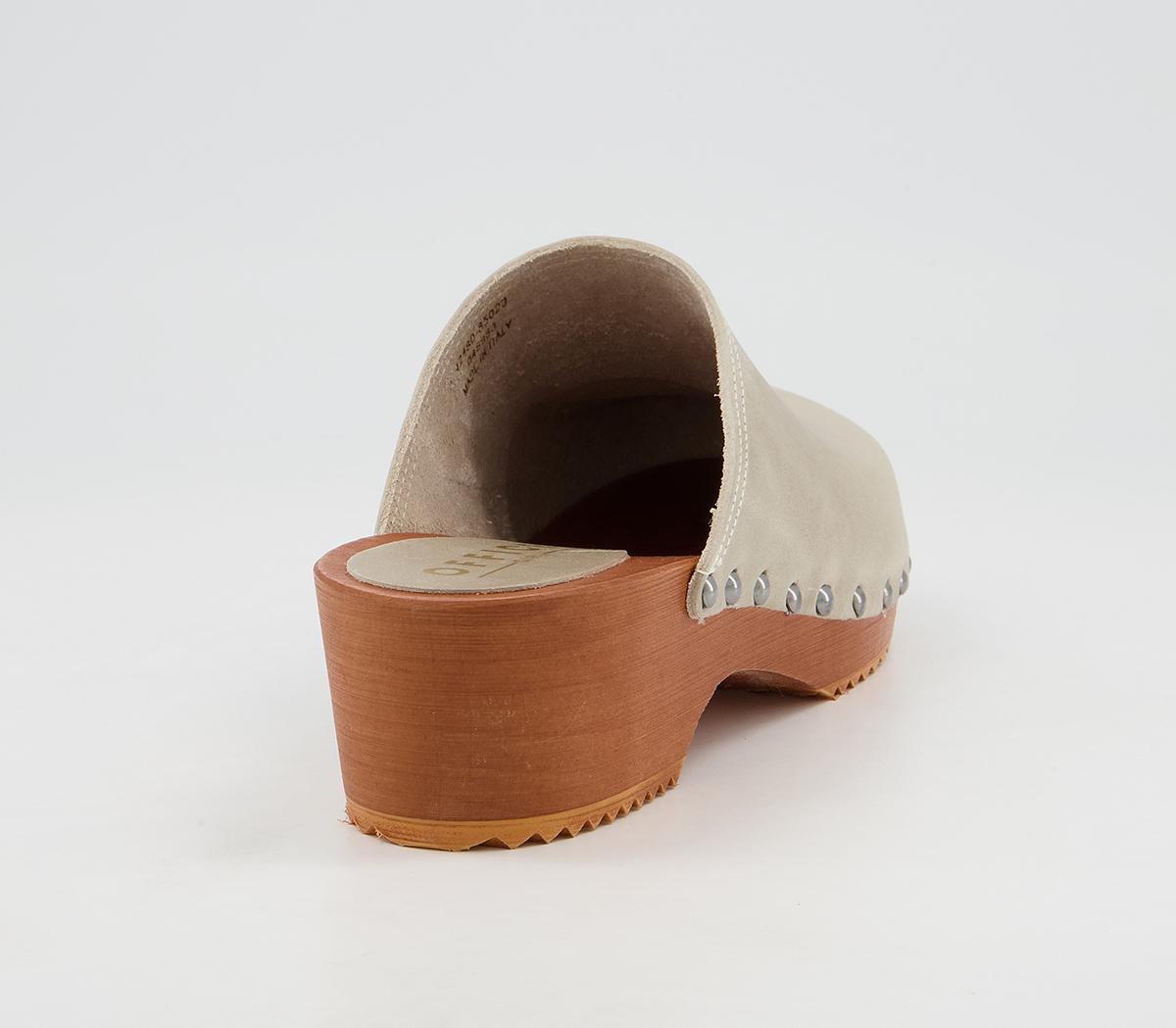 OFFICE Fall Out Closed Toe Clogs Camel Leather - Mules