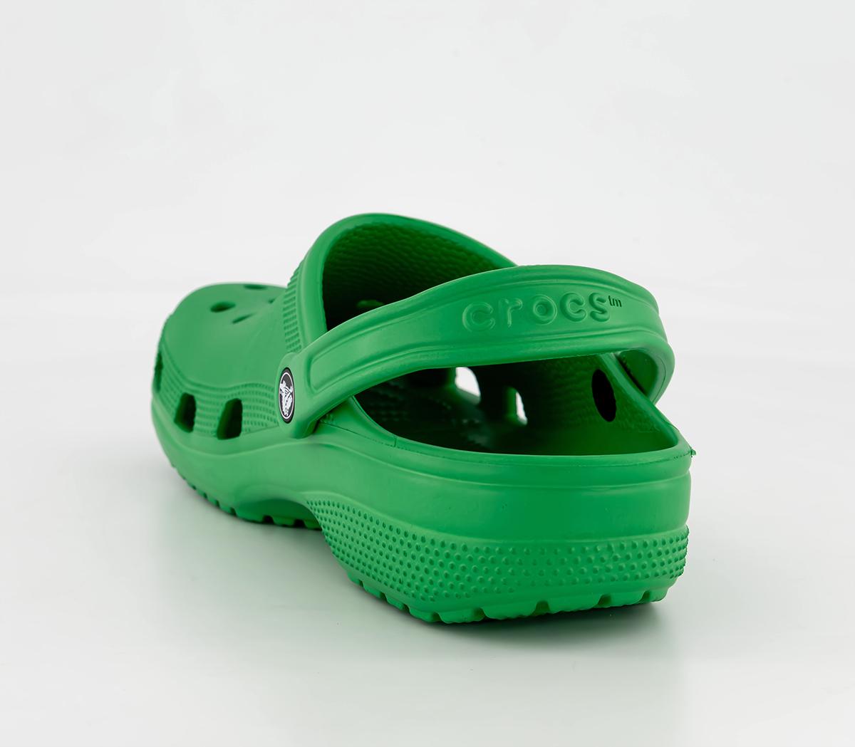Crocs Classic Clogs Grass Green - Men's Casual Shoes