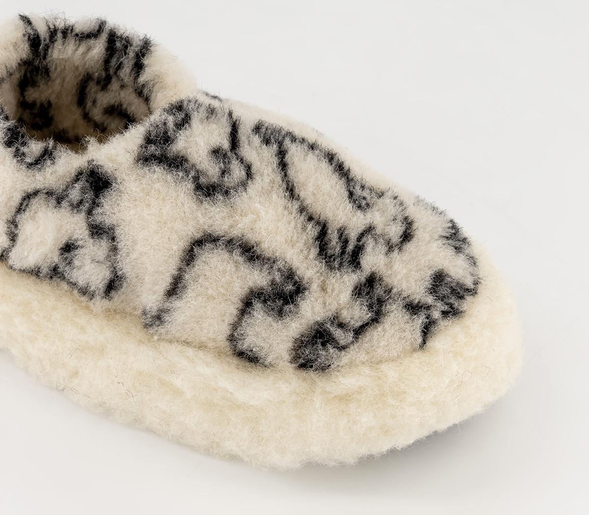 Yoko Wool Yoko Wool Slippers Sheep Print - Flat Shoes for Women