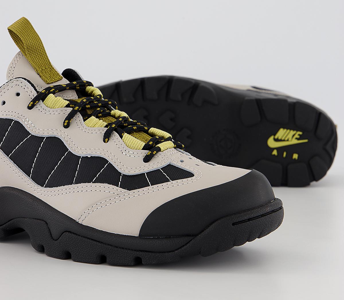 Nike ACG Air Mada Light Bone Black Celery Desert Moss - Unisex Sports