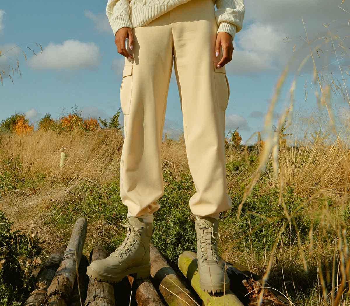 EARTHADDICT Erde Lace Up Hiker Boots Khaki - Women's Ankle Boots
