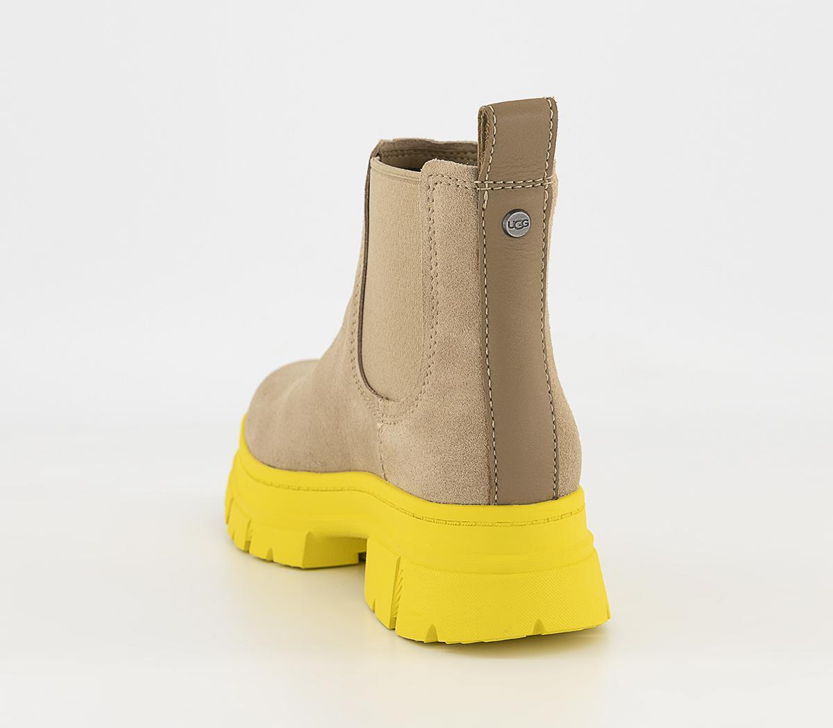 UGG Ashton Chelsea Boots Sand Suede - Women's Ankle Boots