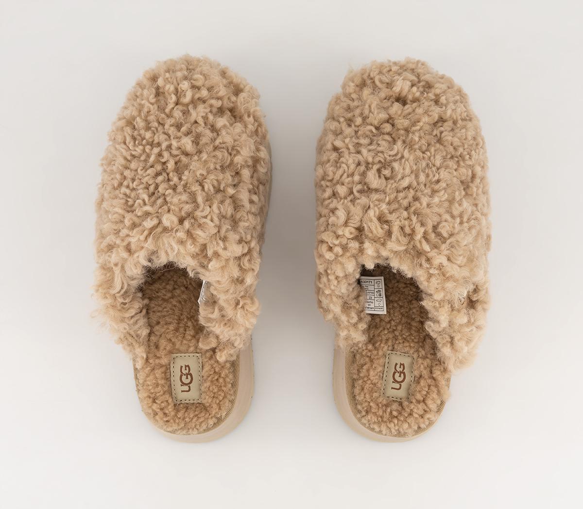 UGG Maxi Curly Platform Slippers Sand - UGG Slippers