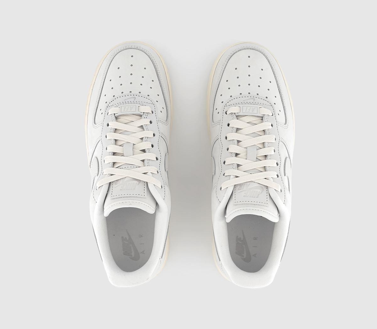 Nike Air Force 1 '07 Trainers Summit White Summit White Summit White ...
