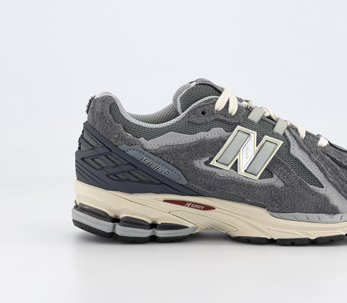 New Balance 1906 Trainers Castlerock - Men's Trainers