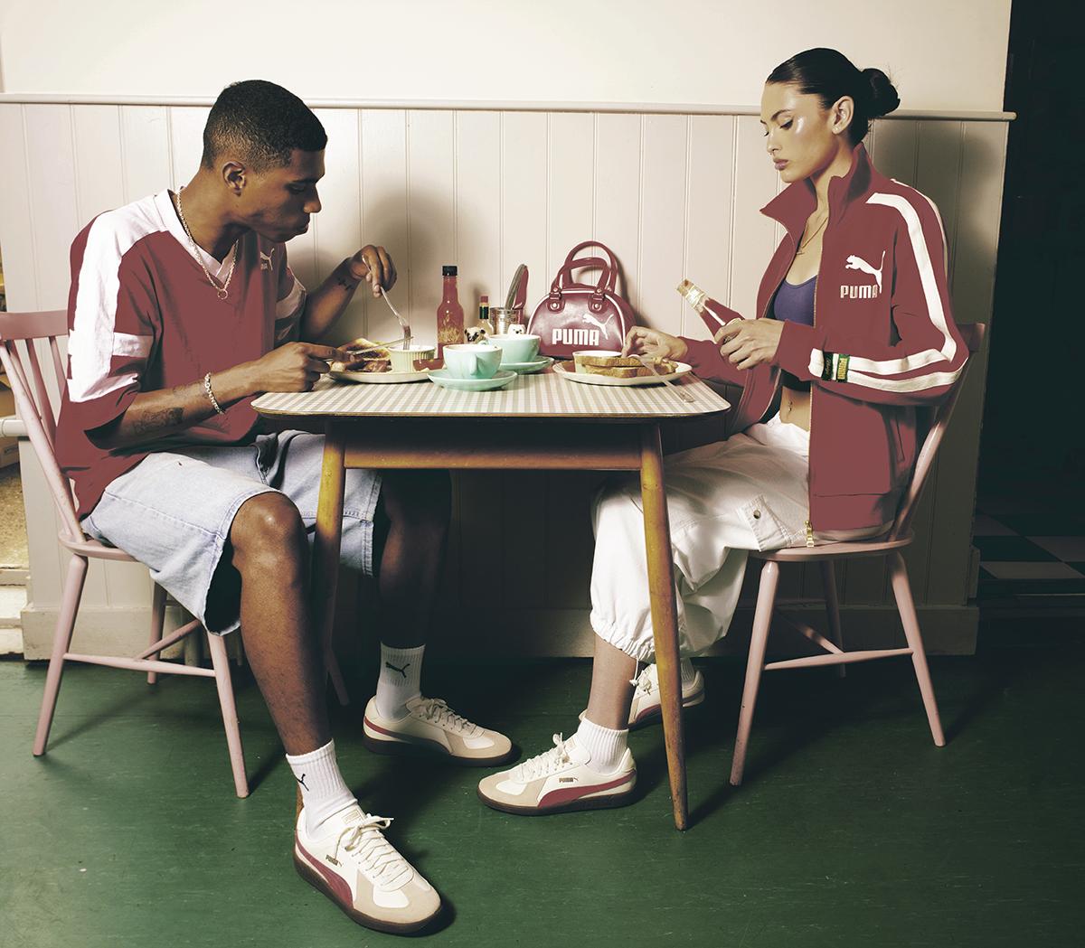 PUMA Puma Army Trainers Warm White Granola Astro Red - Unisex Sports