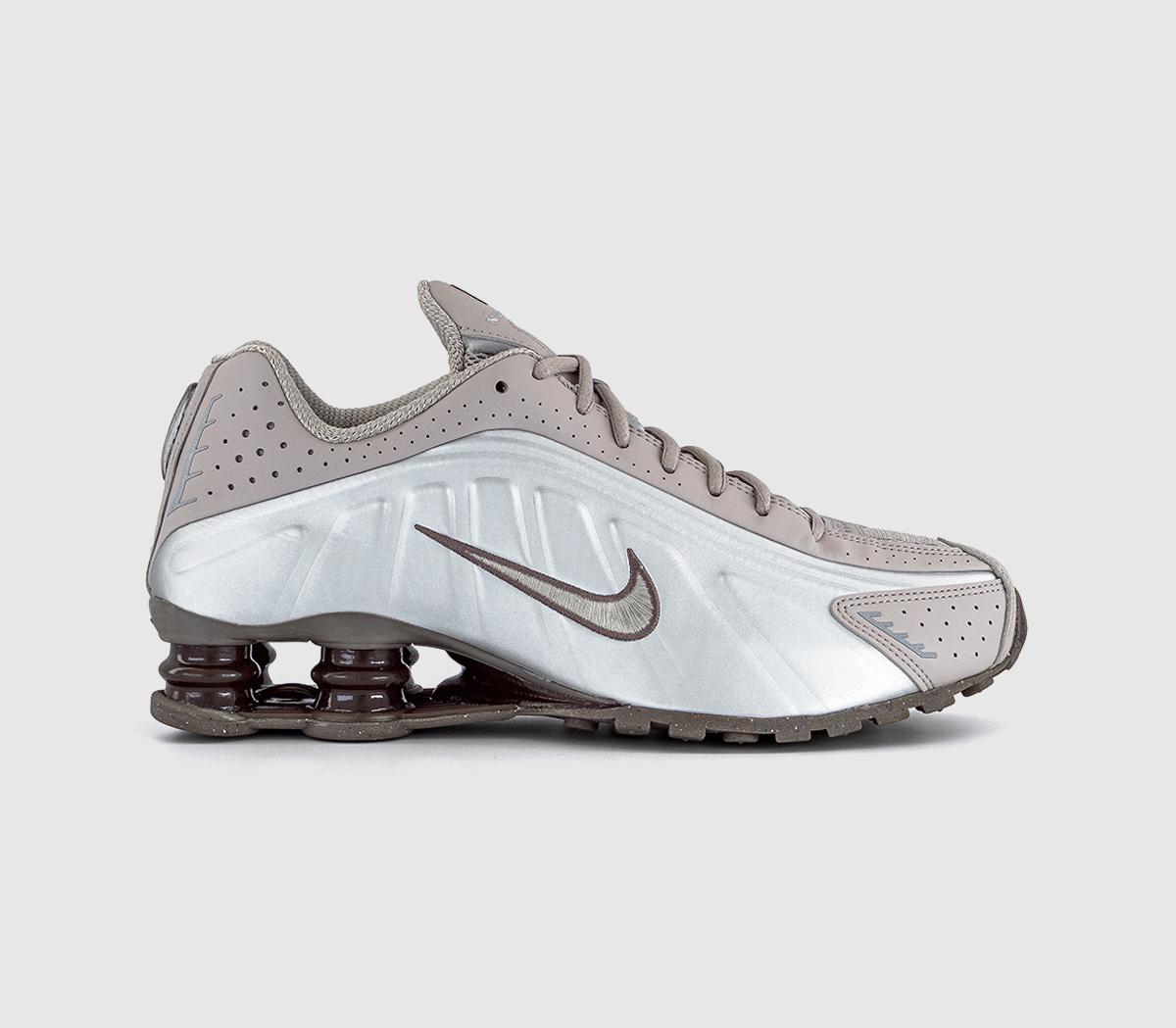 Click here for Nike Shox R4 Trainers Cave Stone Cave Stone Colleg... prices
