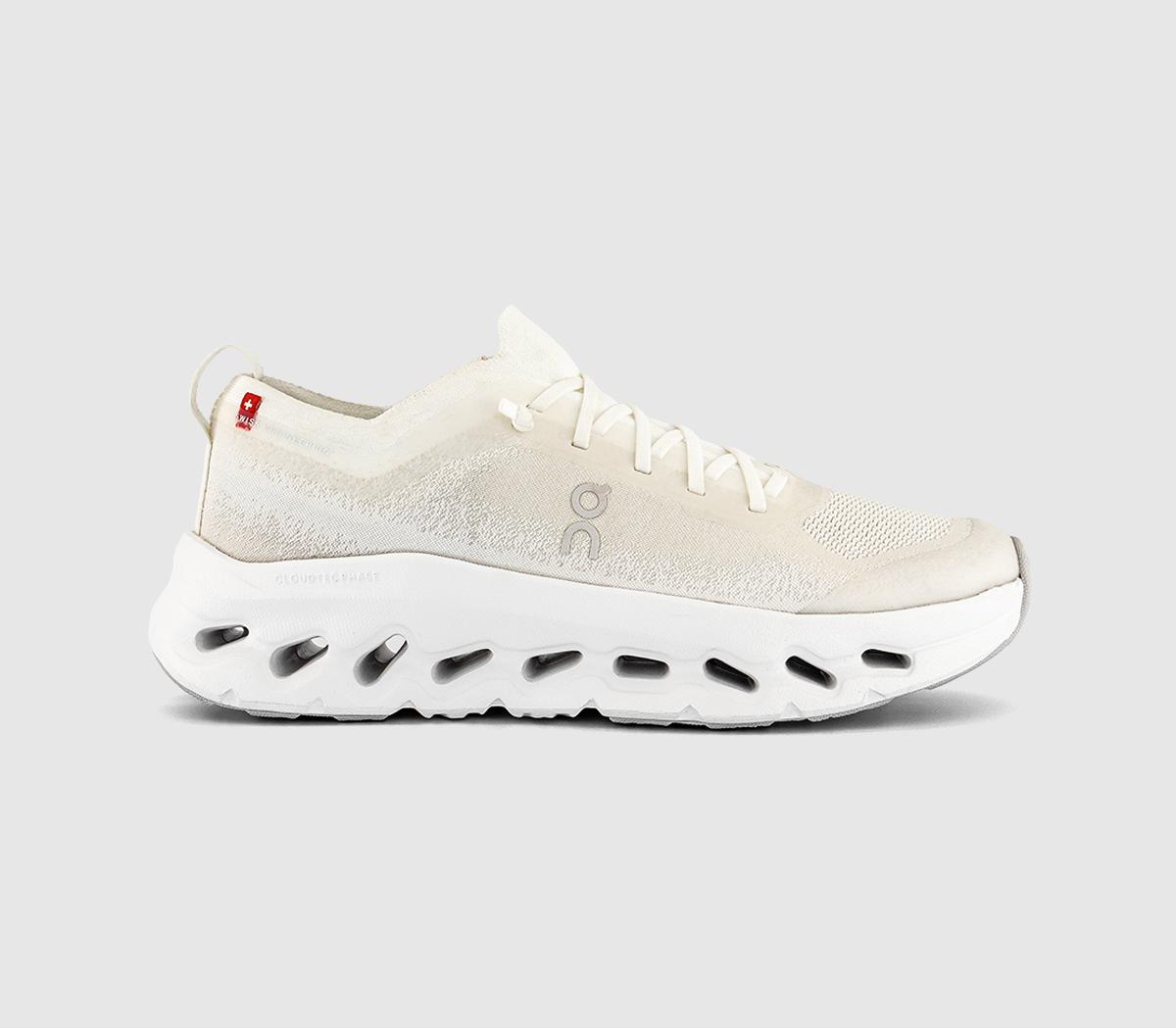 Click here for ON Womens Cloudtilt MoON Womens Trainers White Fro... prices