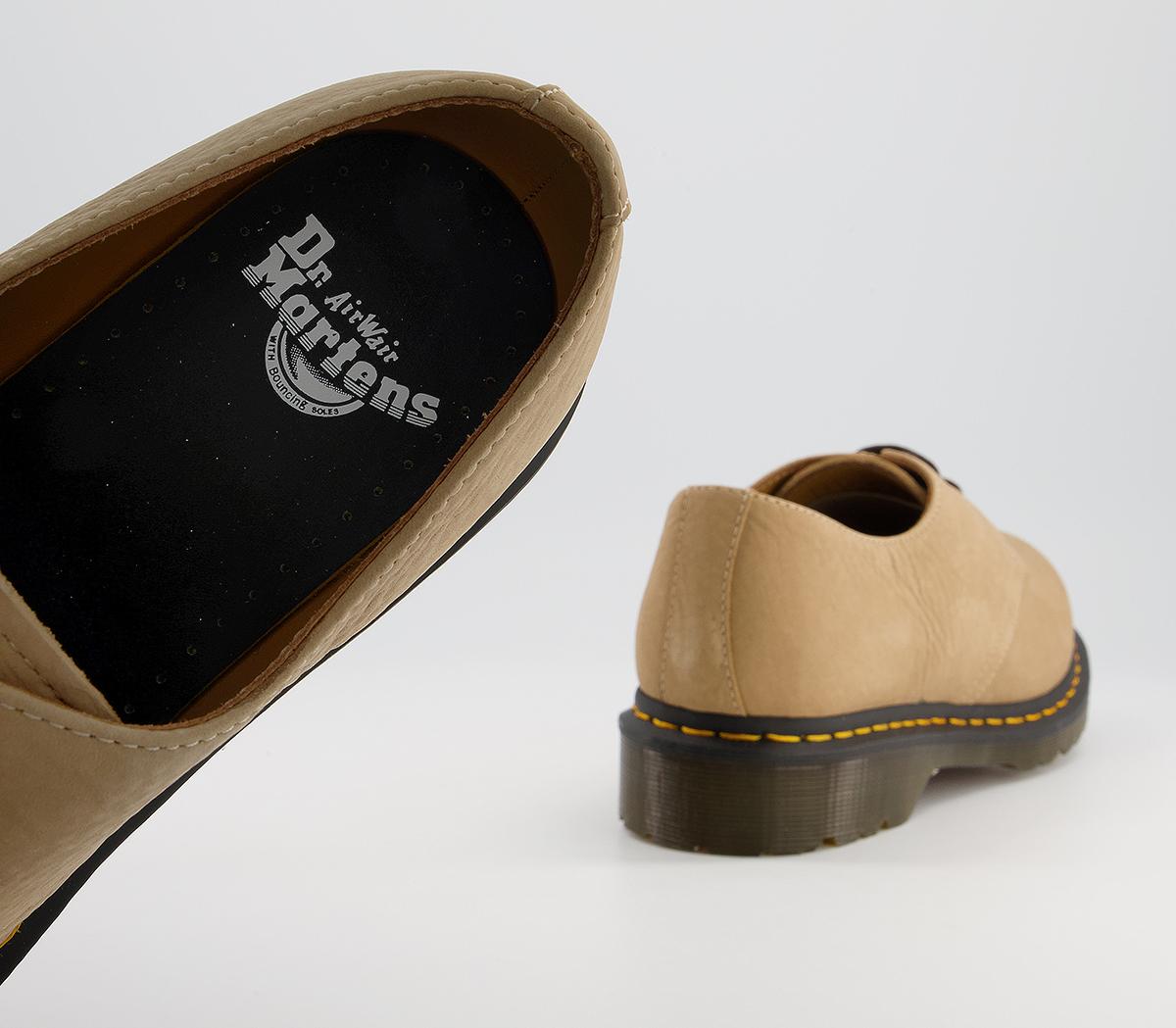 Dr. Martens 3 Eye Lace Shoes Sand Milled Nubuck - Men’s Smart Shoes