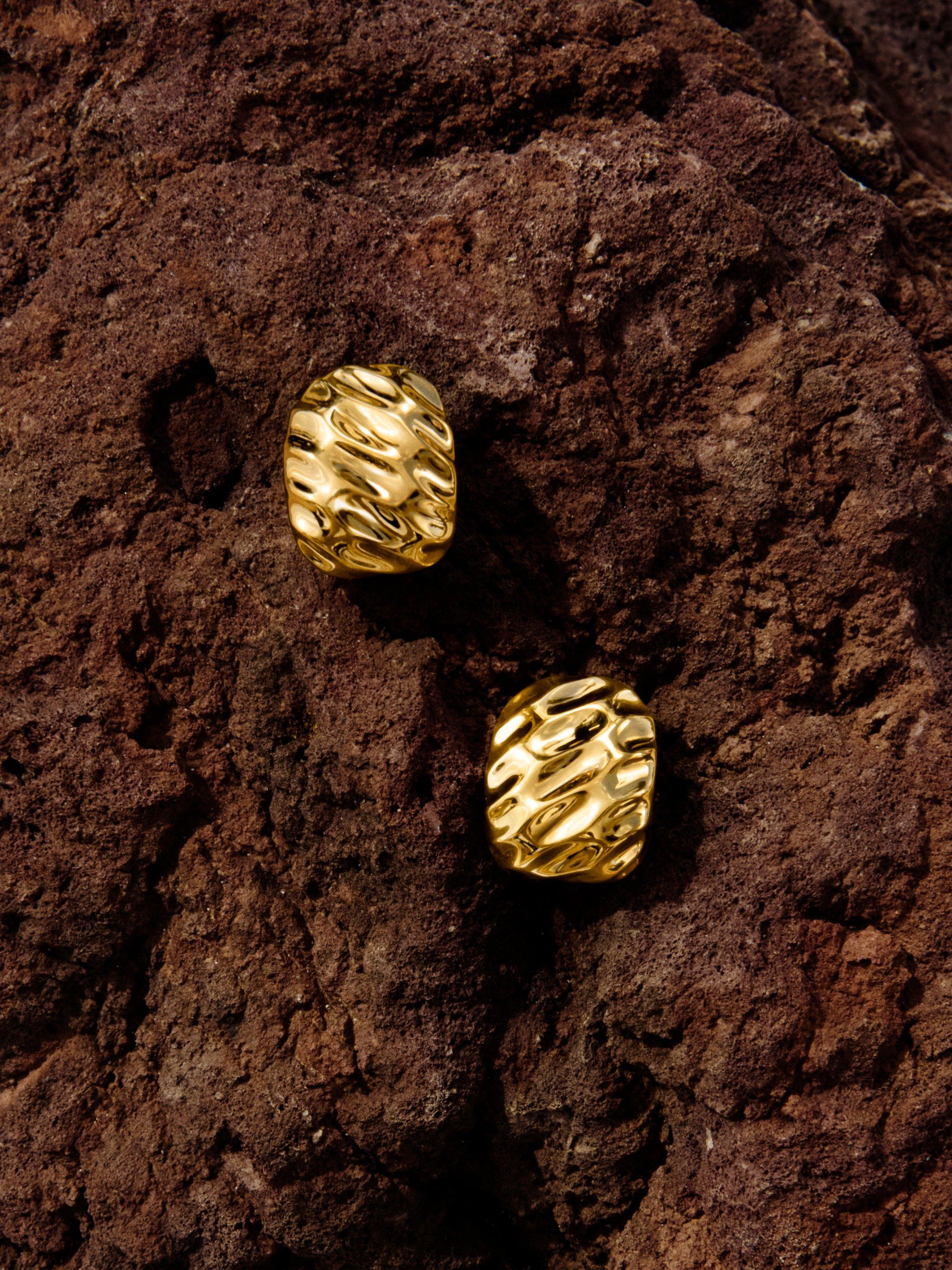 Pandora Essence | Sculptural Jewellery | Pandora UK