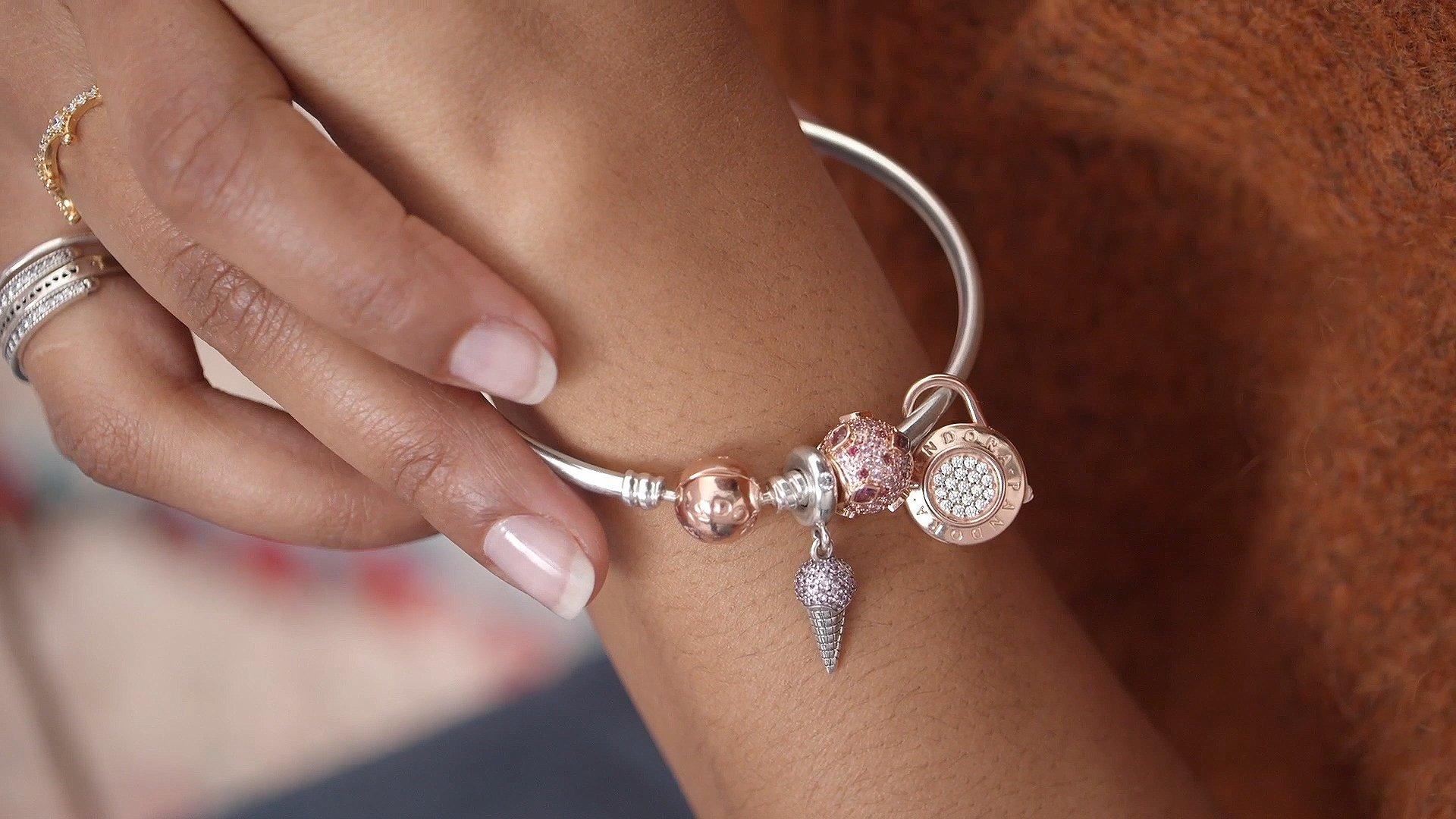 Stacking and layering with bracelets |Pandora Style | Pandora Canada