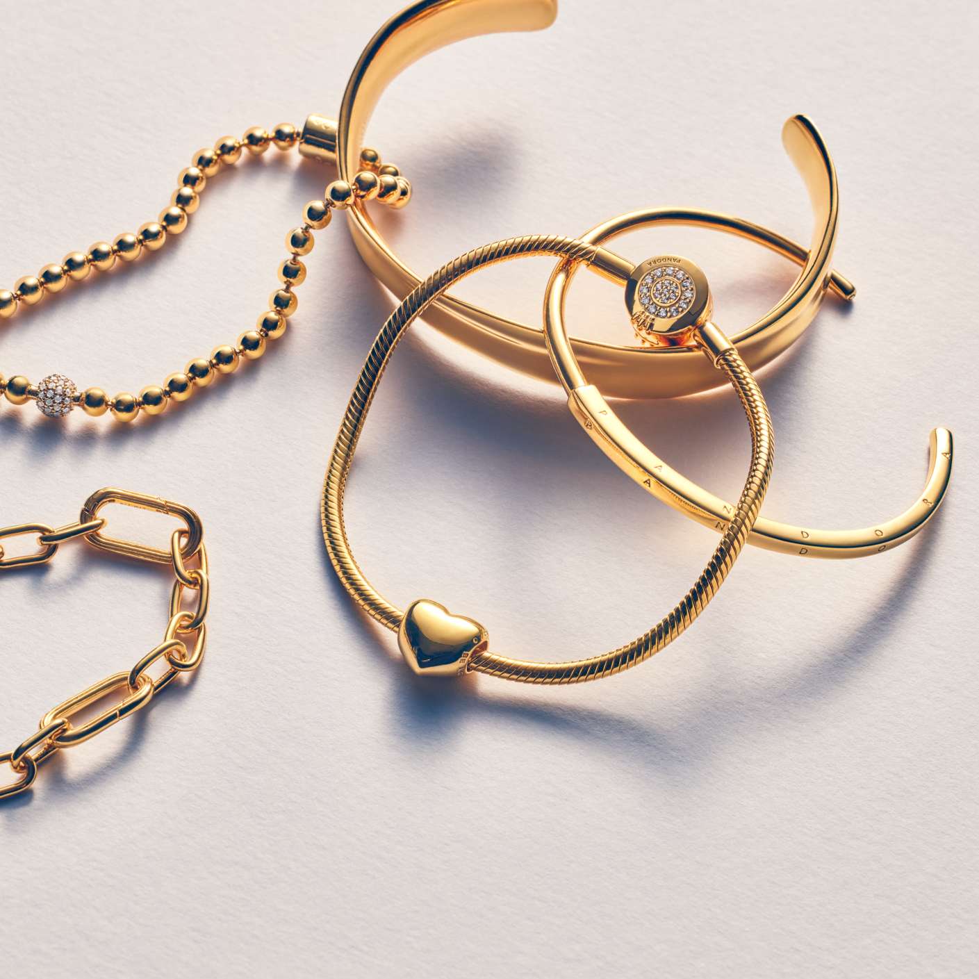 Oficiální stránky Pandora™ | Náramky a náramky | šperky pro ženy