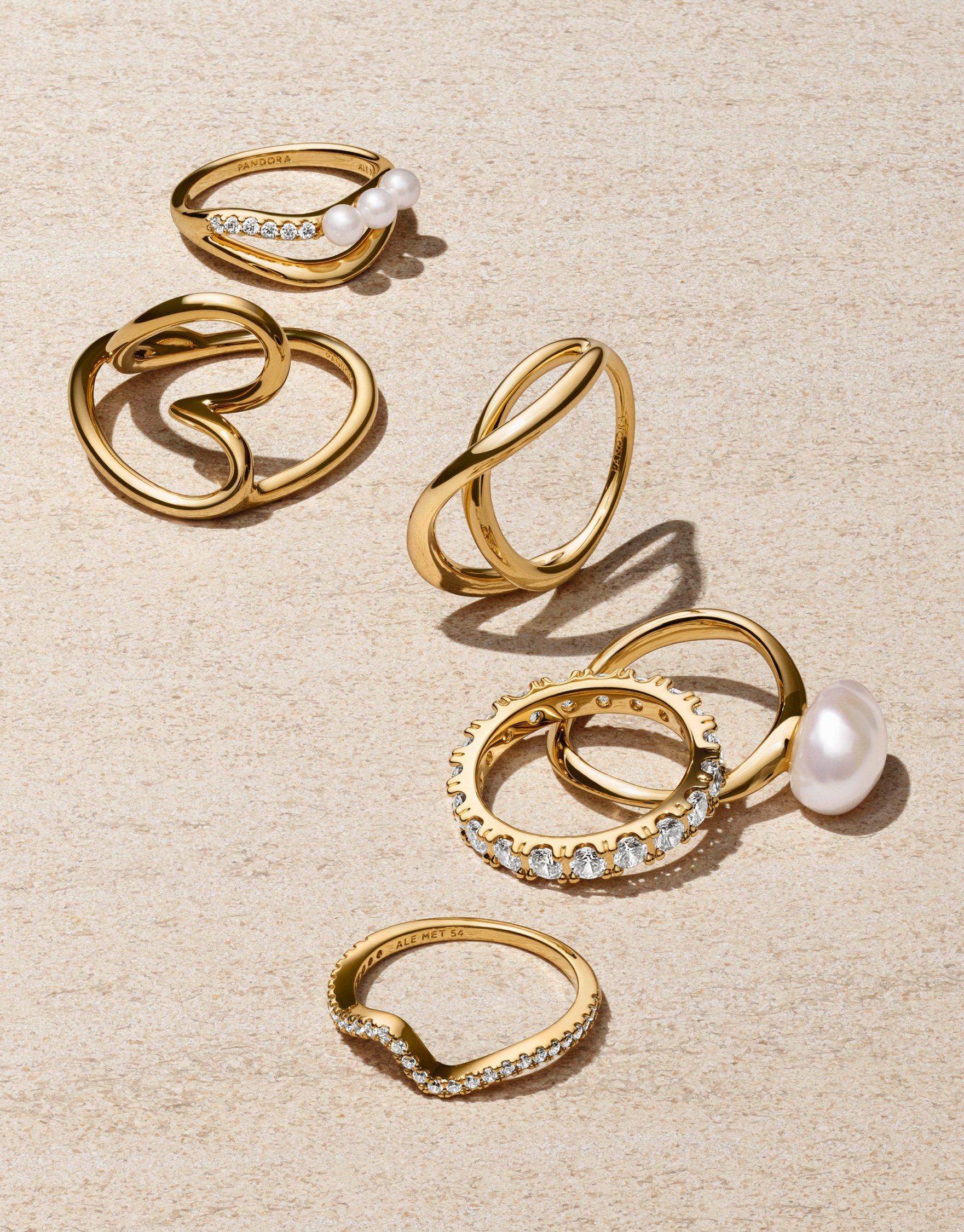 Summer Jewelry | Pandora Moments | Pandora US