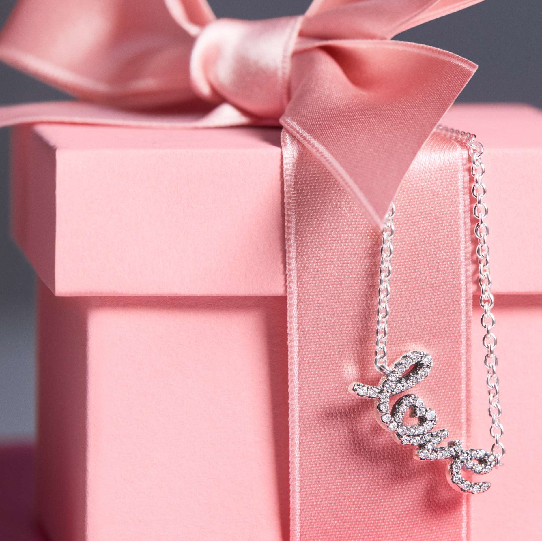 Pandora IE | Enjoy up to 50% Off!