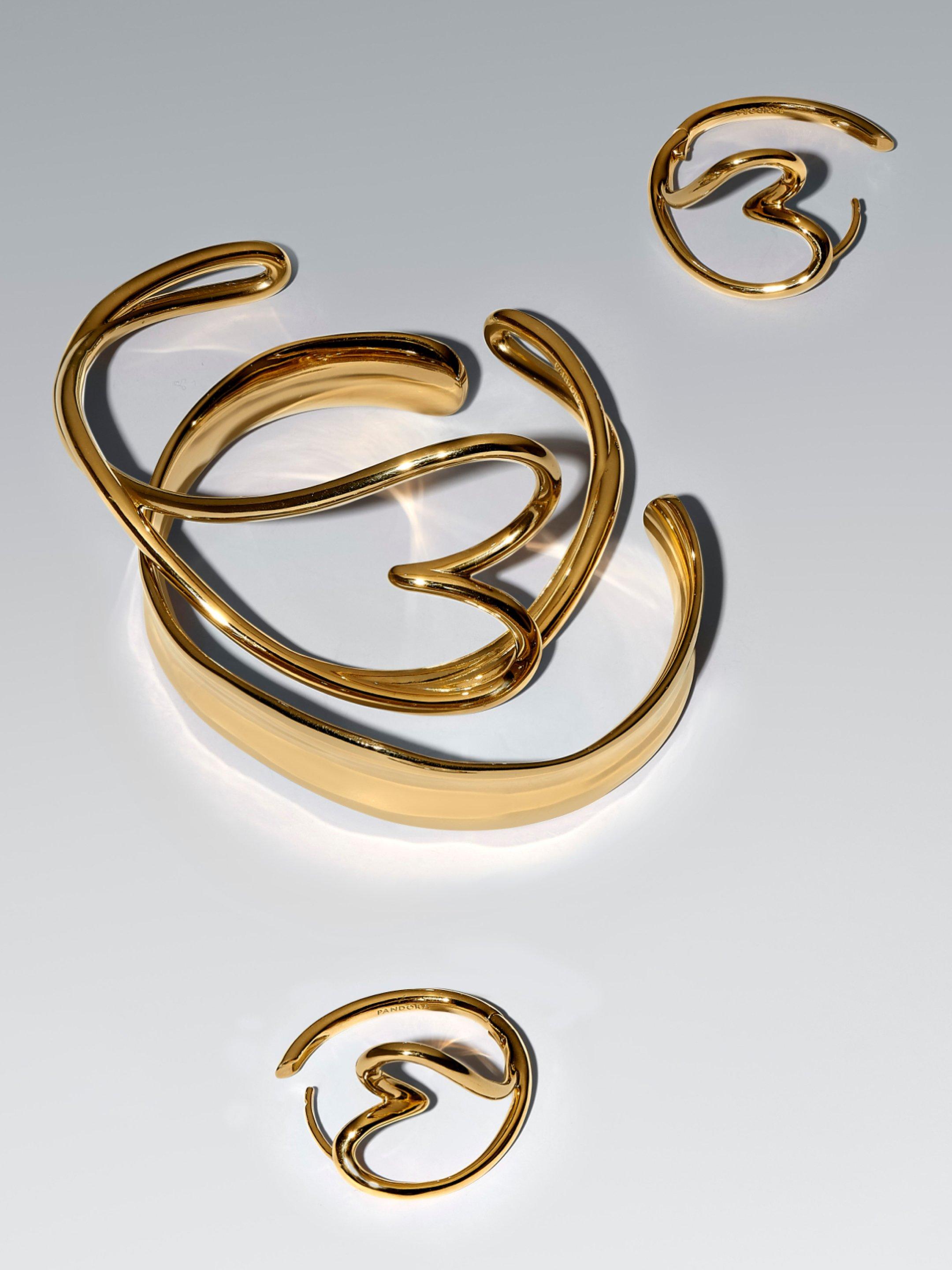 PANDORA ESSENCE | Sculptural Jewellery | Pandora NZ