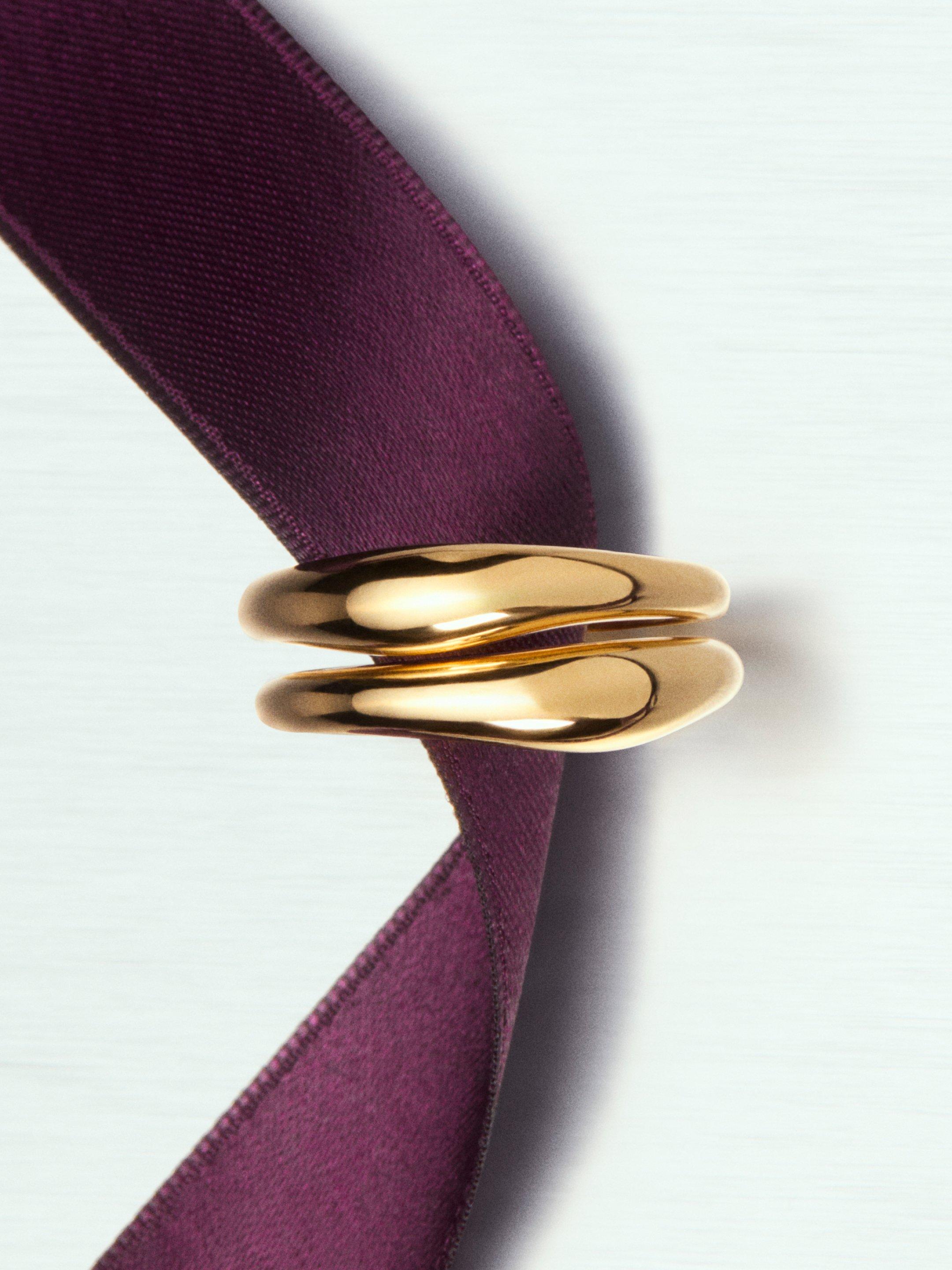 PANDORA ESSENCE | Sculptural Jewellery | Pandora AU