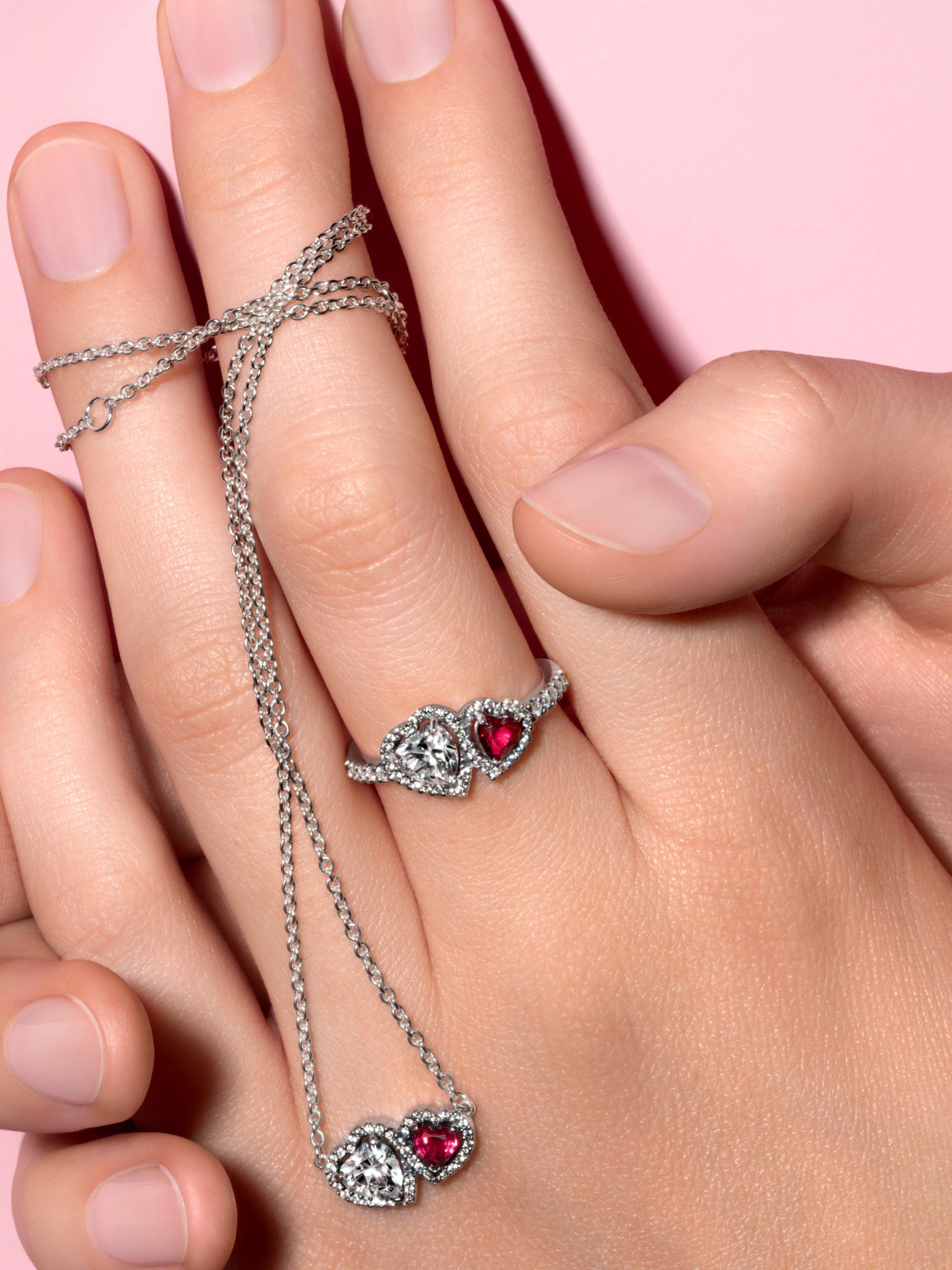 Classic & Elegant Jewellery | Pandora UK Timeless